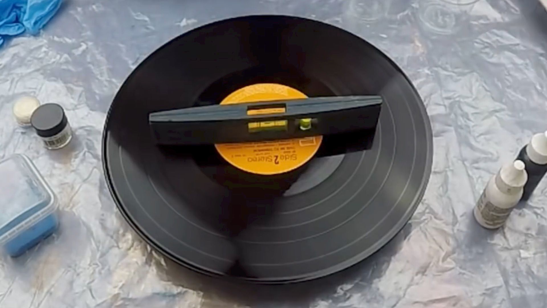 LP Record Clock : 4 Steps (with Pictures) - Instructables