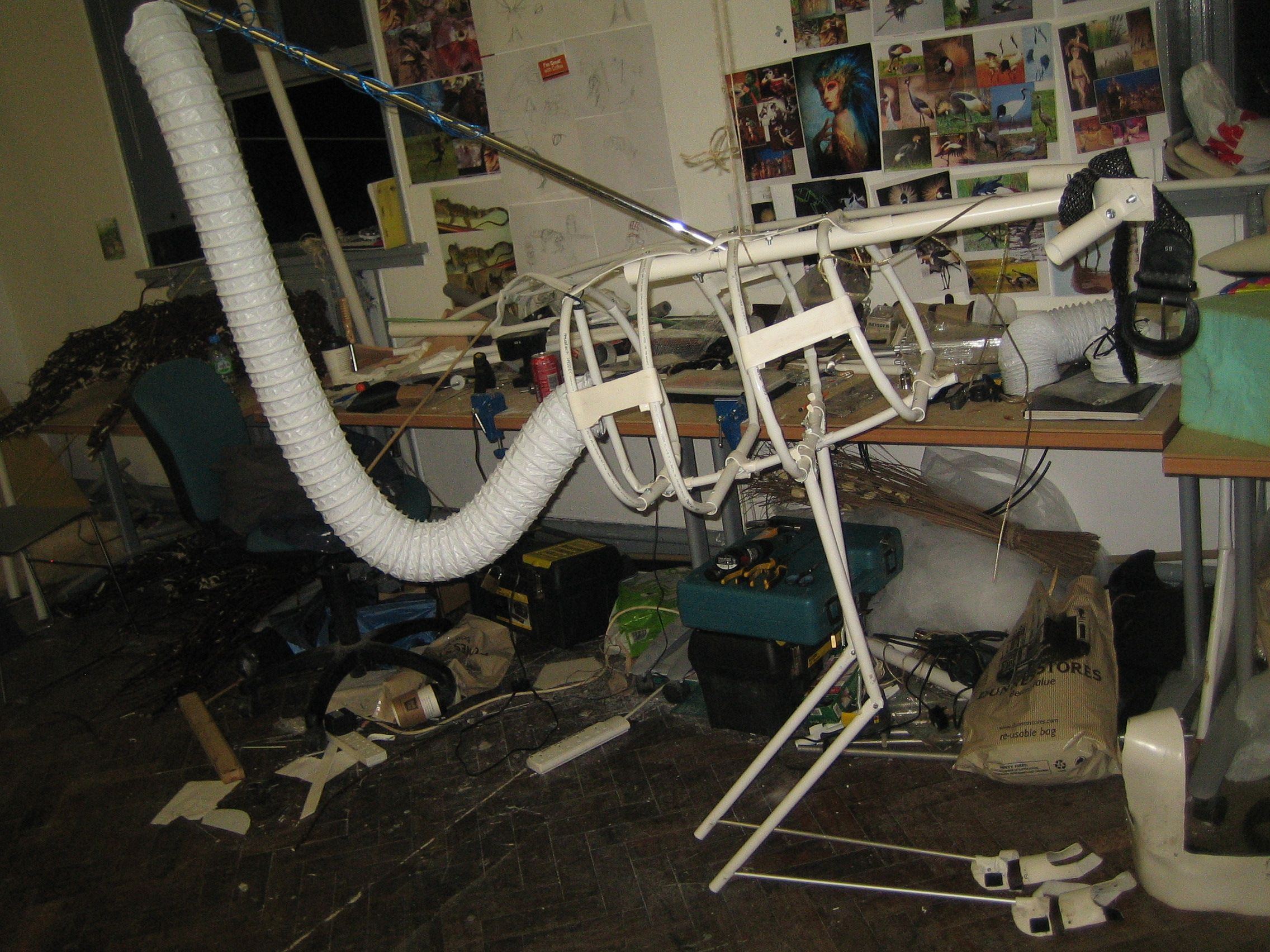 Puppet - Ugandan Crested Crane : 6 Steps (with Pictures) - Instructables