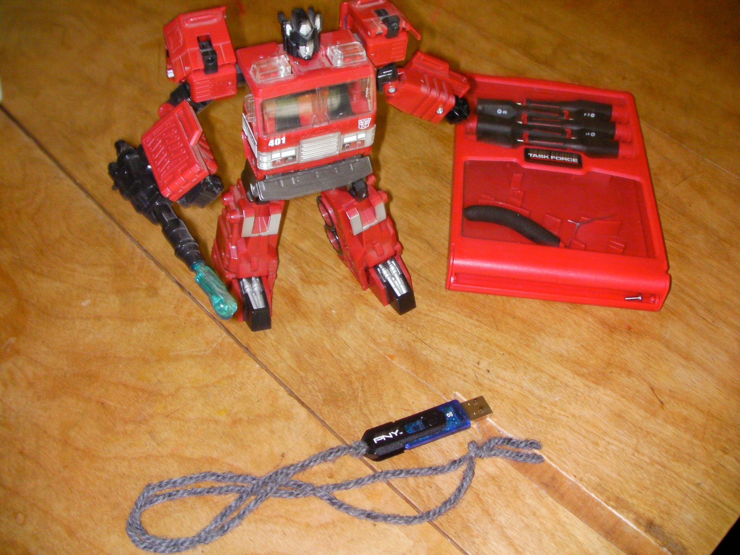 Transformer Jump Drive : 3 Steps - Instructables