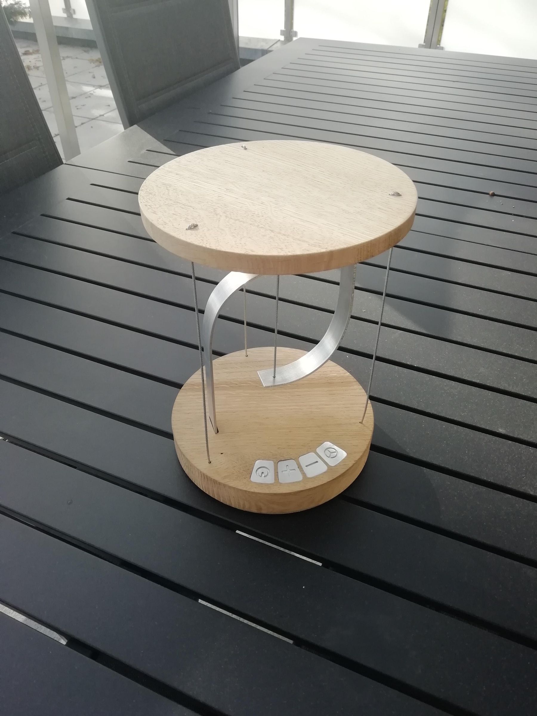 Modern Tensegrity Lamp : 14 Steps (with Pictures) - Instructables