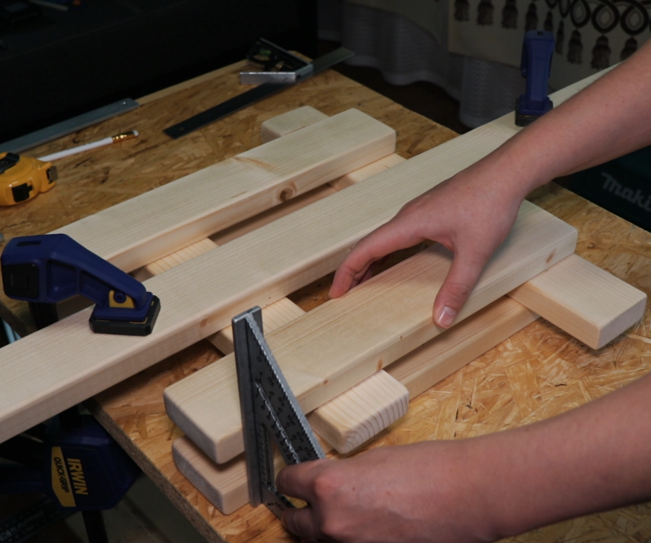 DIY Outdoor Sitting Bench : 11 Steps (with Pictures) - Instructables