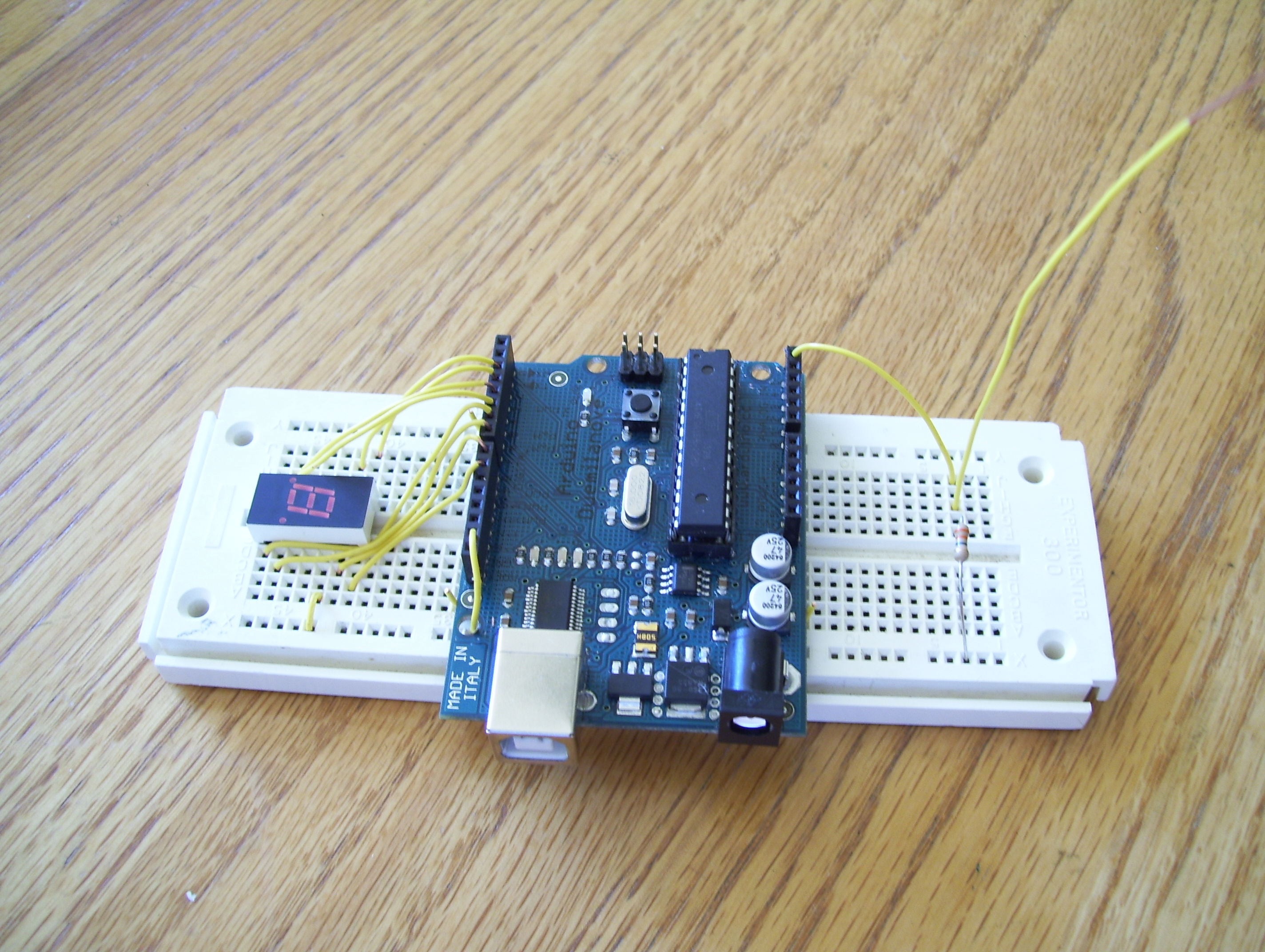 Arduino EMF (Electromagnetic Field) Detector : 5 Steps - Instructables