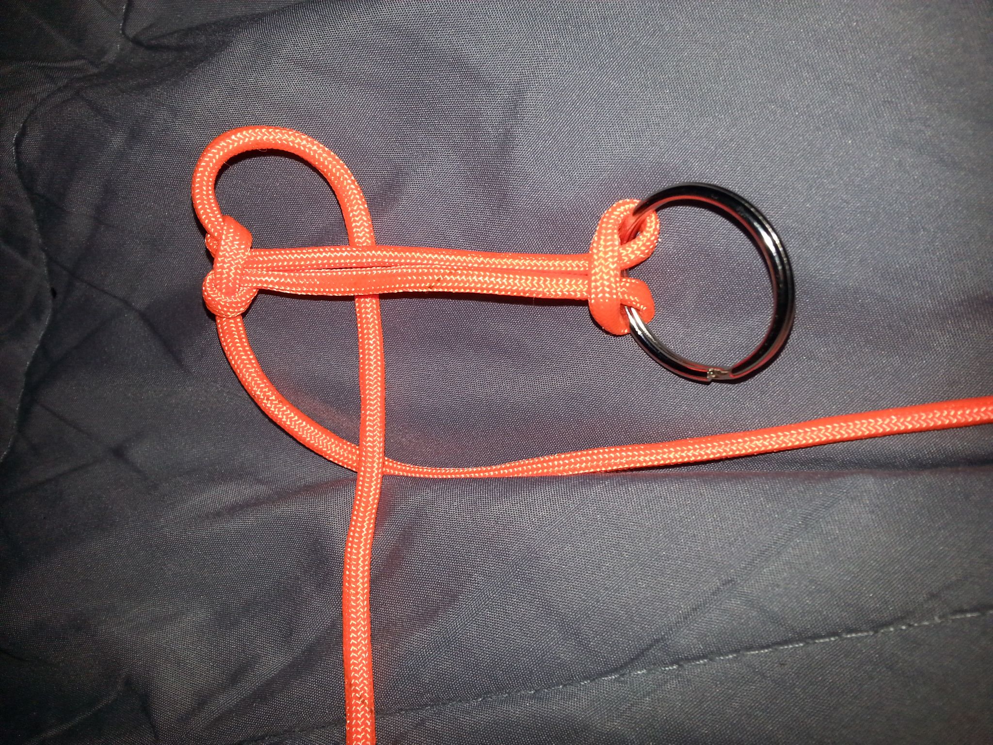 Easy Paracord Key Chain : 7 Steps (with Pictures) - Instructables