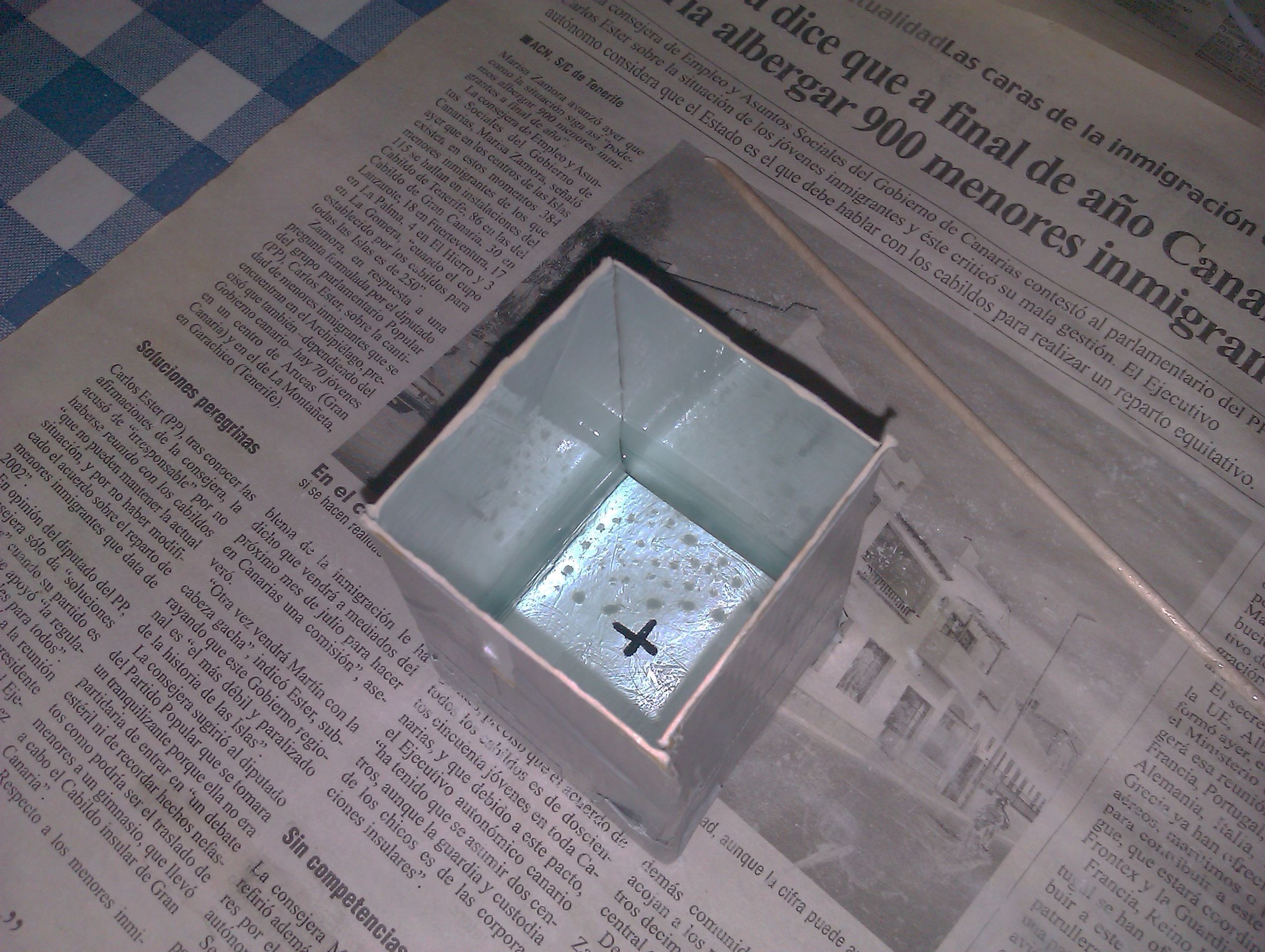 Lens Aperture Exploded in Resin : 11 Steps (with Pictures) - Instructables