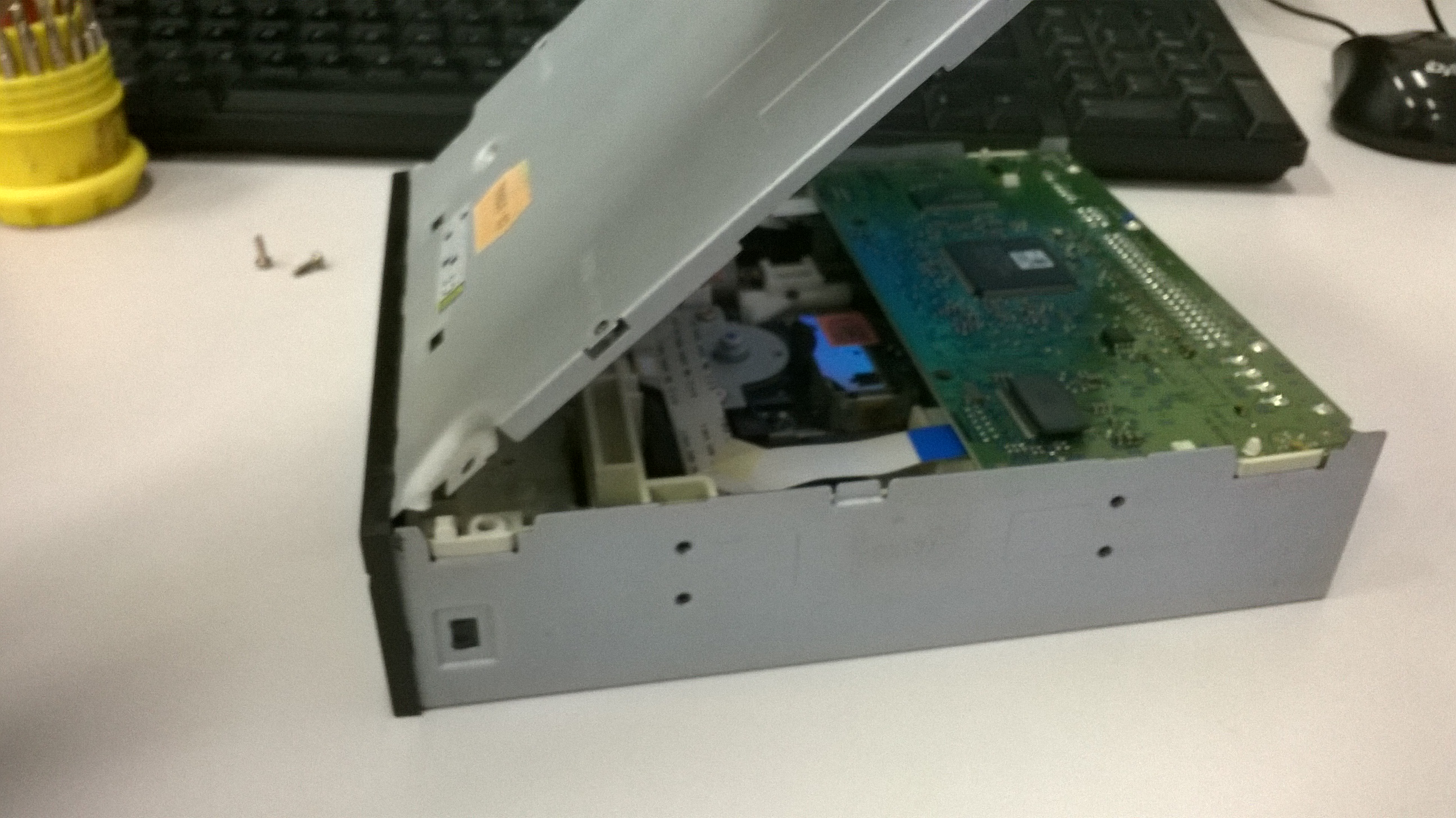 Disassembling a CD/DVD Reader and Reusing Its Parts : 12 Steps (with ...