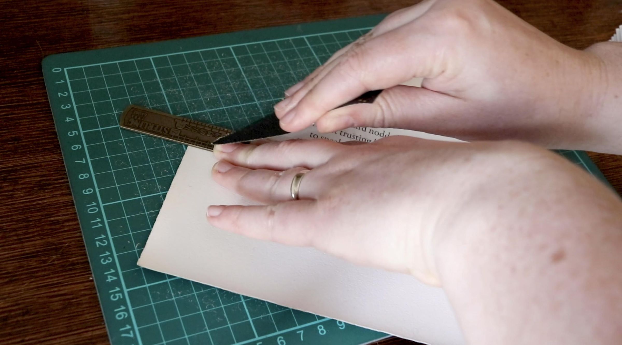 Origami Book Cover : 6 Steps (with Pictures) - Instructables