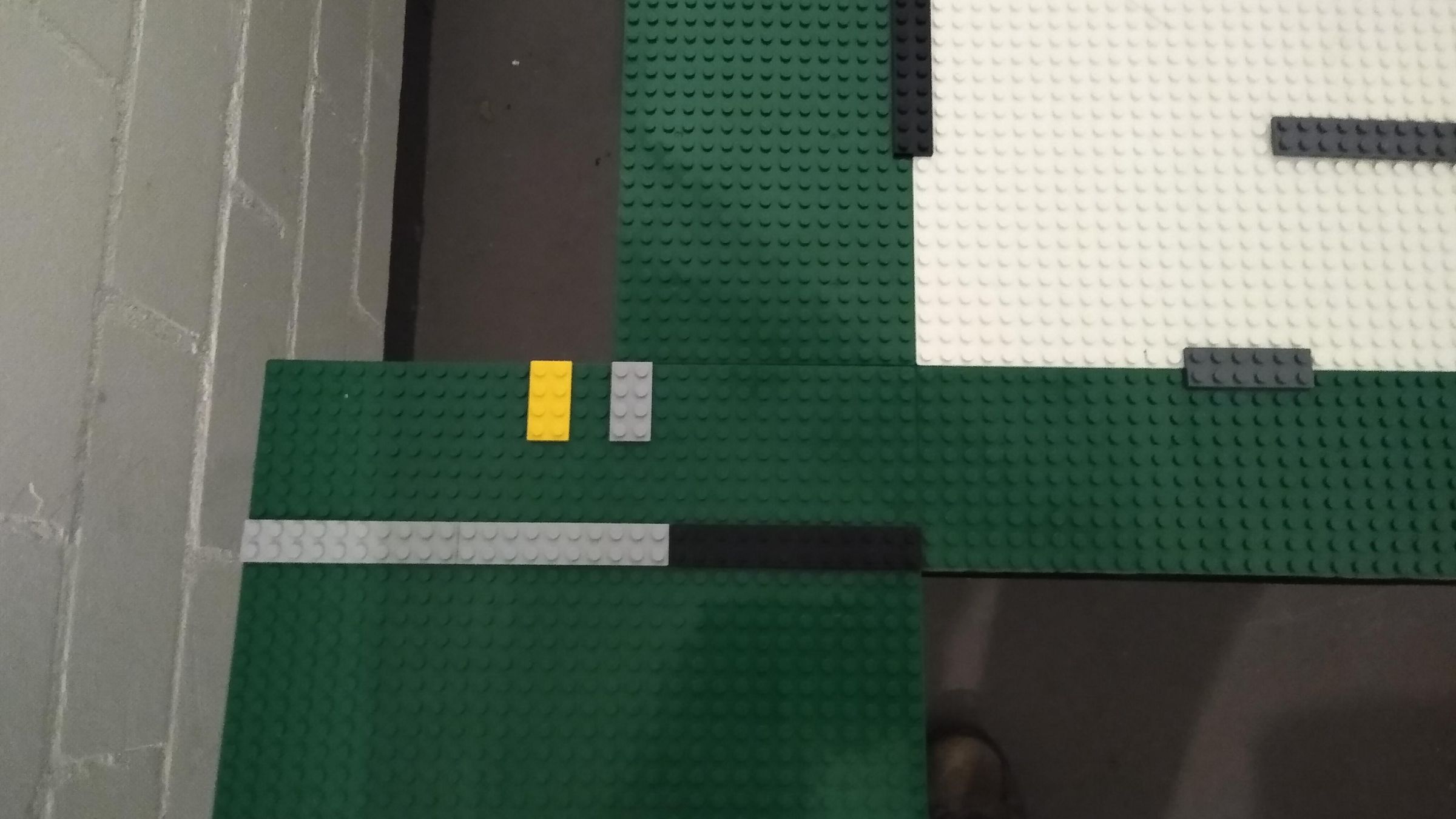 Lego Play Table (with Interchangeable Baseplates) - Updated : 7 Steps ...