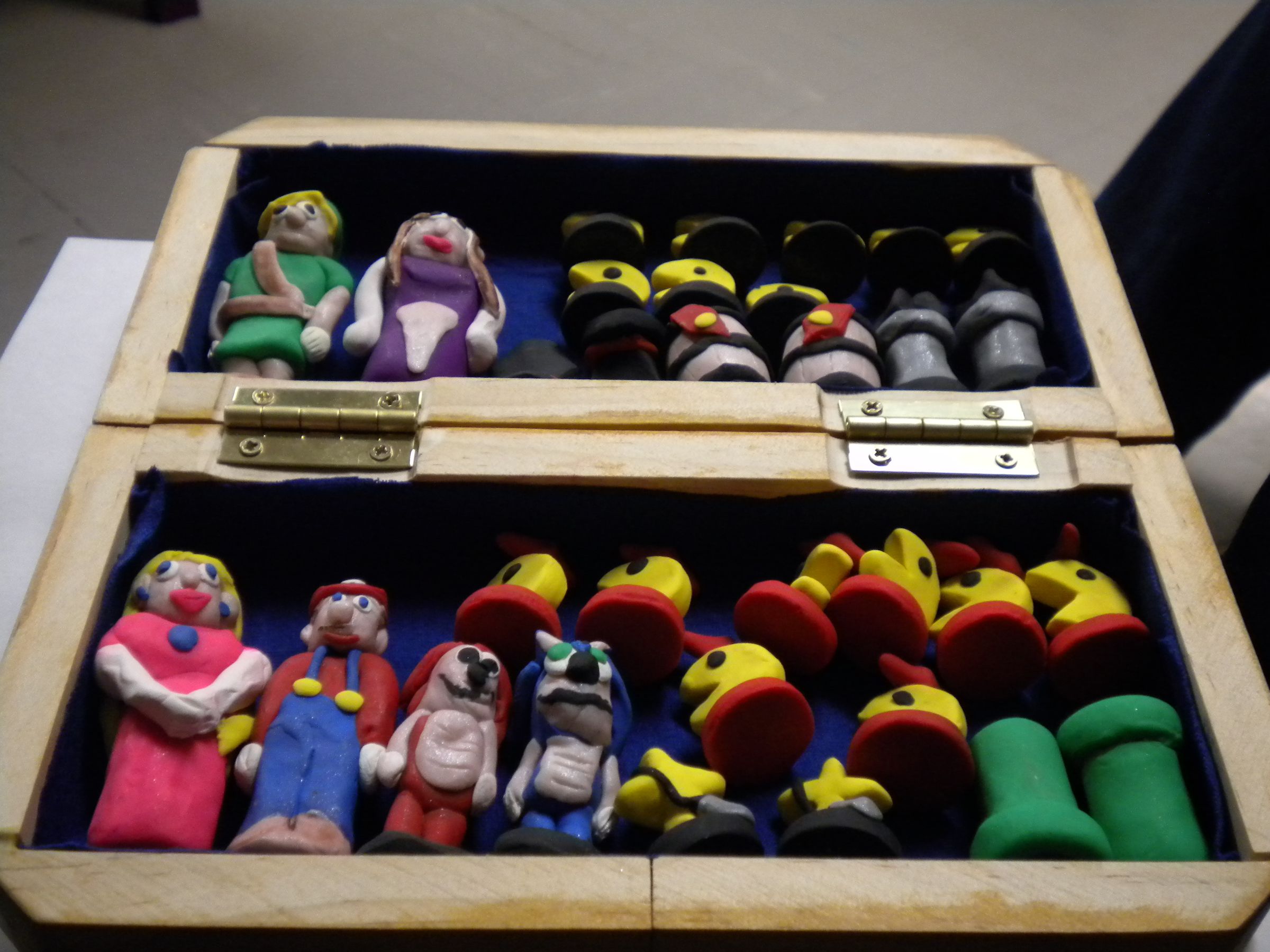 Classic Video Game Chess Set : 8 Steps - Instructables