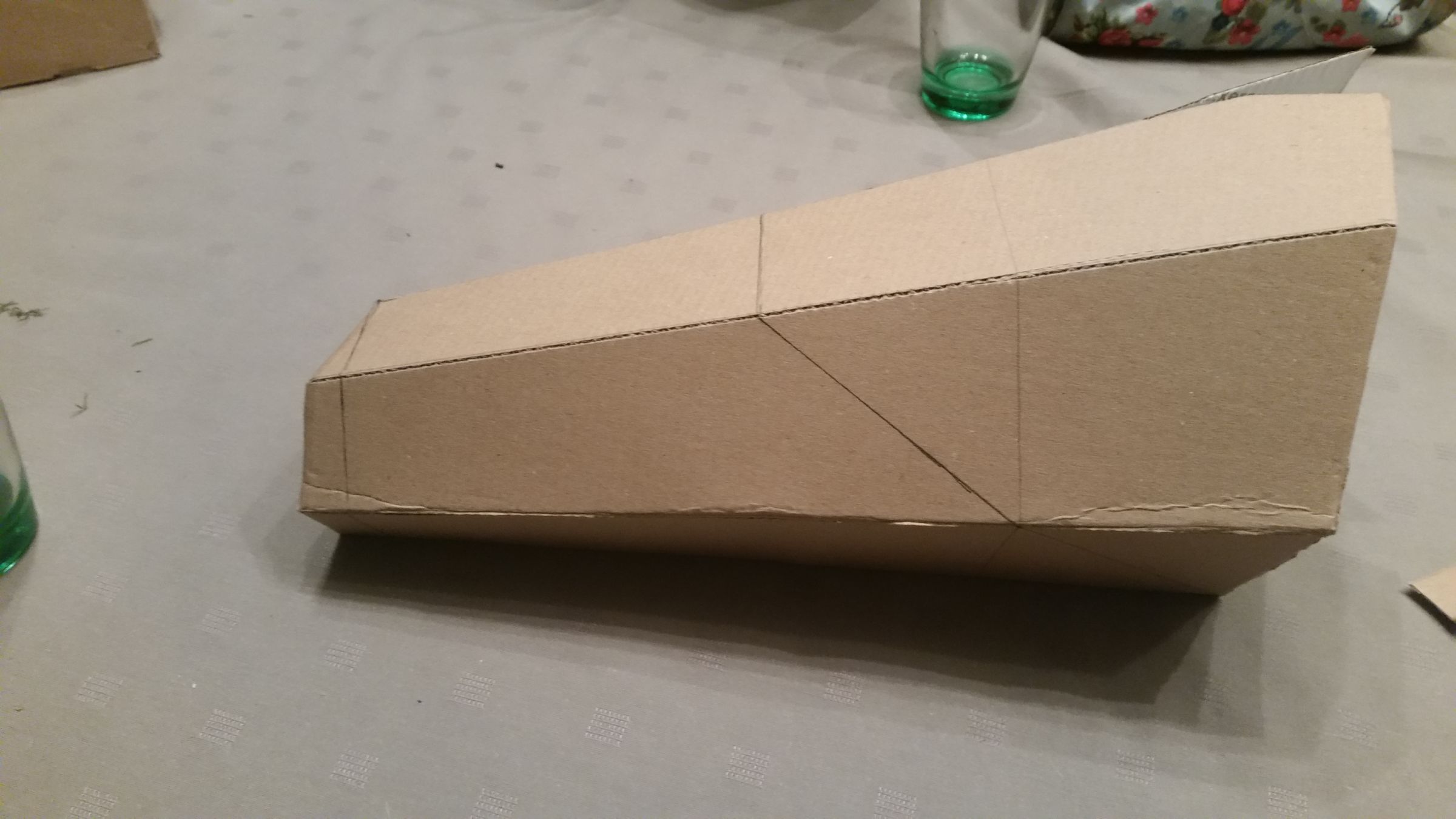 Cardboard Box Lamp : 8 Steps - Instructables
