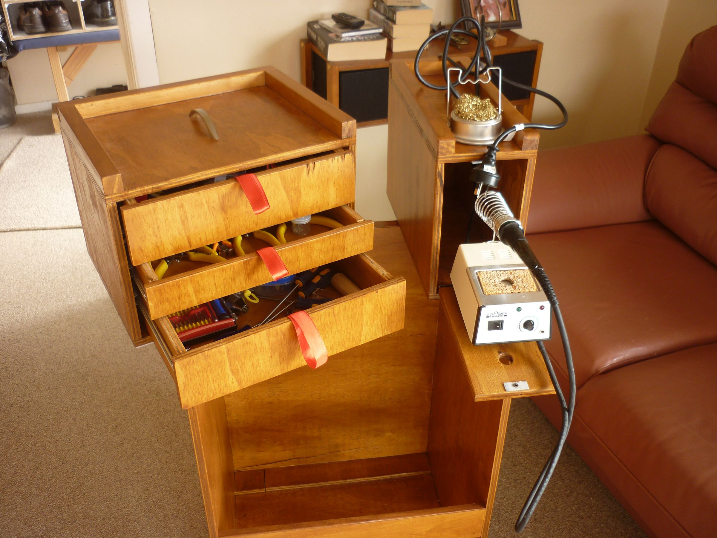 Small Tool Chest : 10 Steps (with Pictures) - Instructables