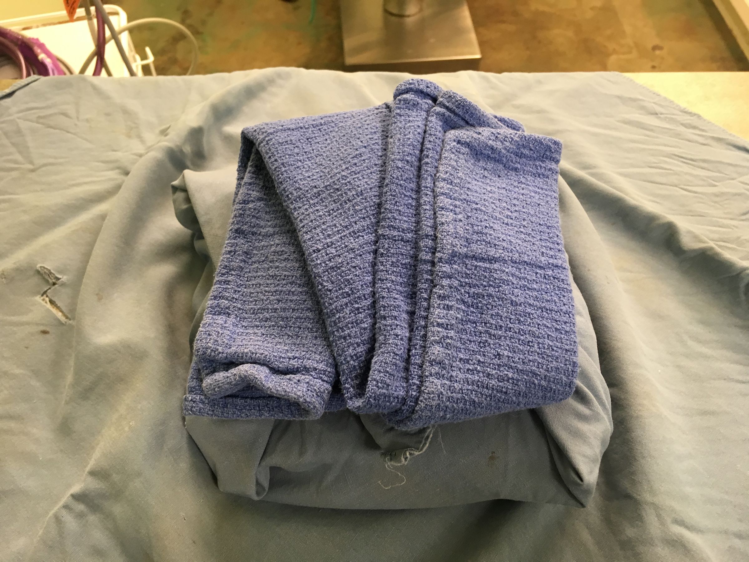 How to Wrap a Veterinary Surgical Pack : 18 Steps - Instructables