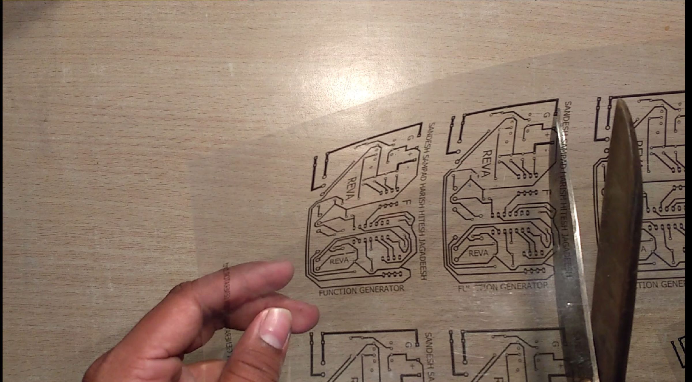 PCB ETCHING | TONER TRANSFER METHOD : 6 Steps (with Pictures ...