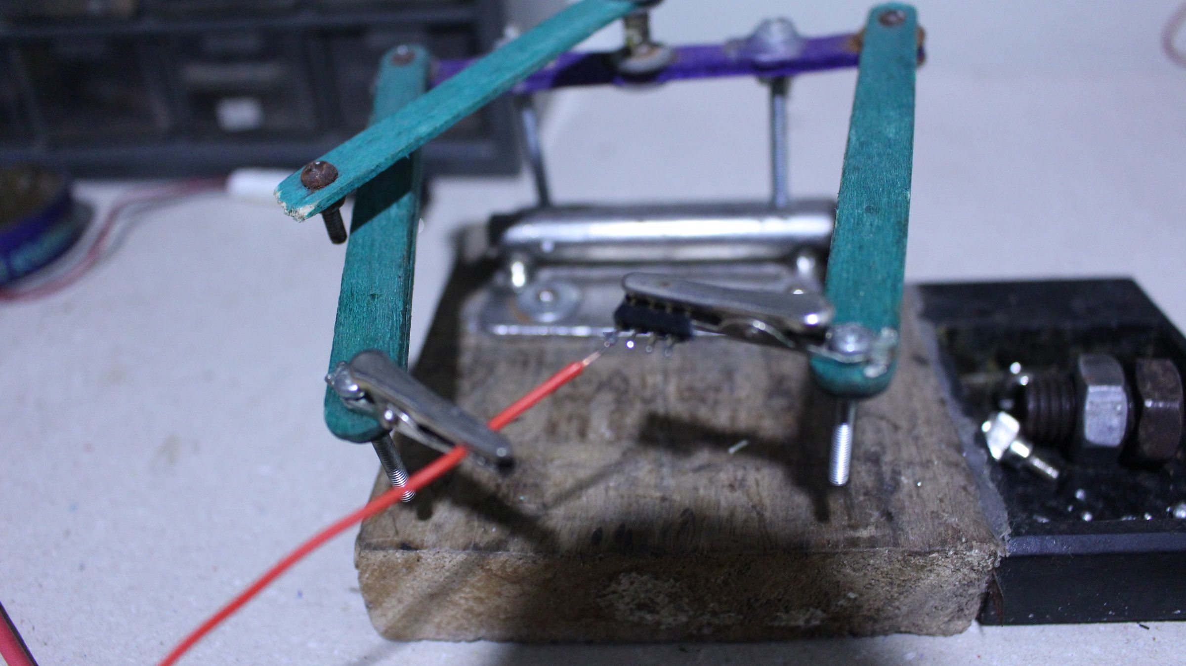 DIY Very Cheap Arduino 4-pin Connector : 5 Steps - Instructables
