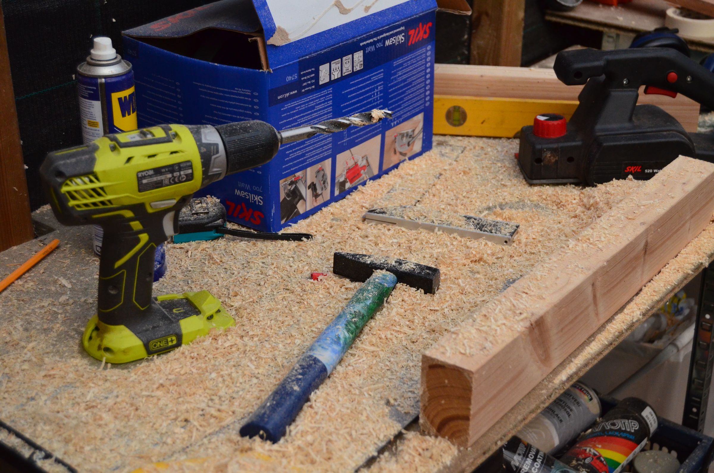 Workbench / Shoptable From Offcut CLS Timber Wood. - Instructables