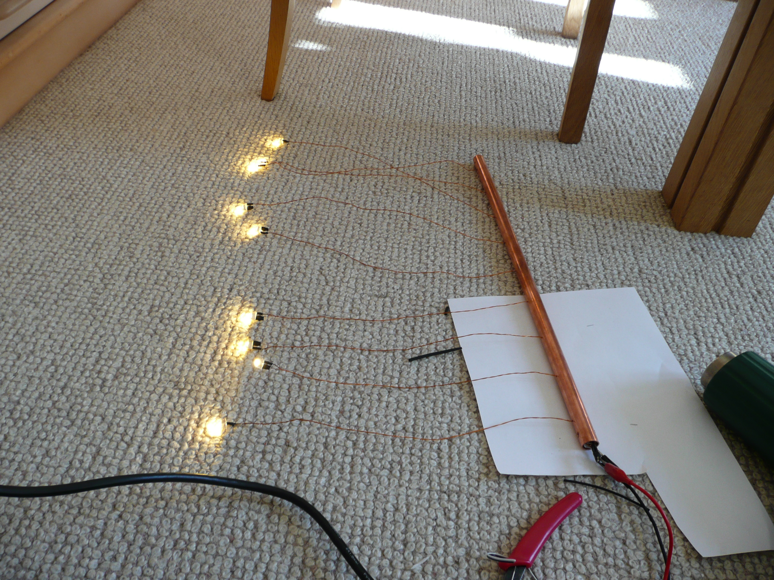 DIY Copper Style LED Painting Illuminator : 9 Steps (with Pictures ...