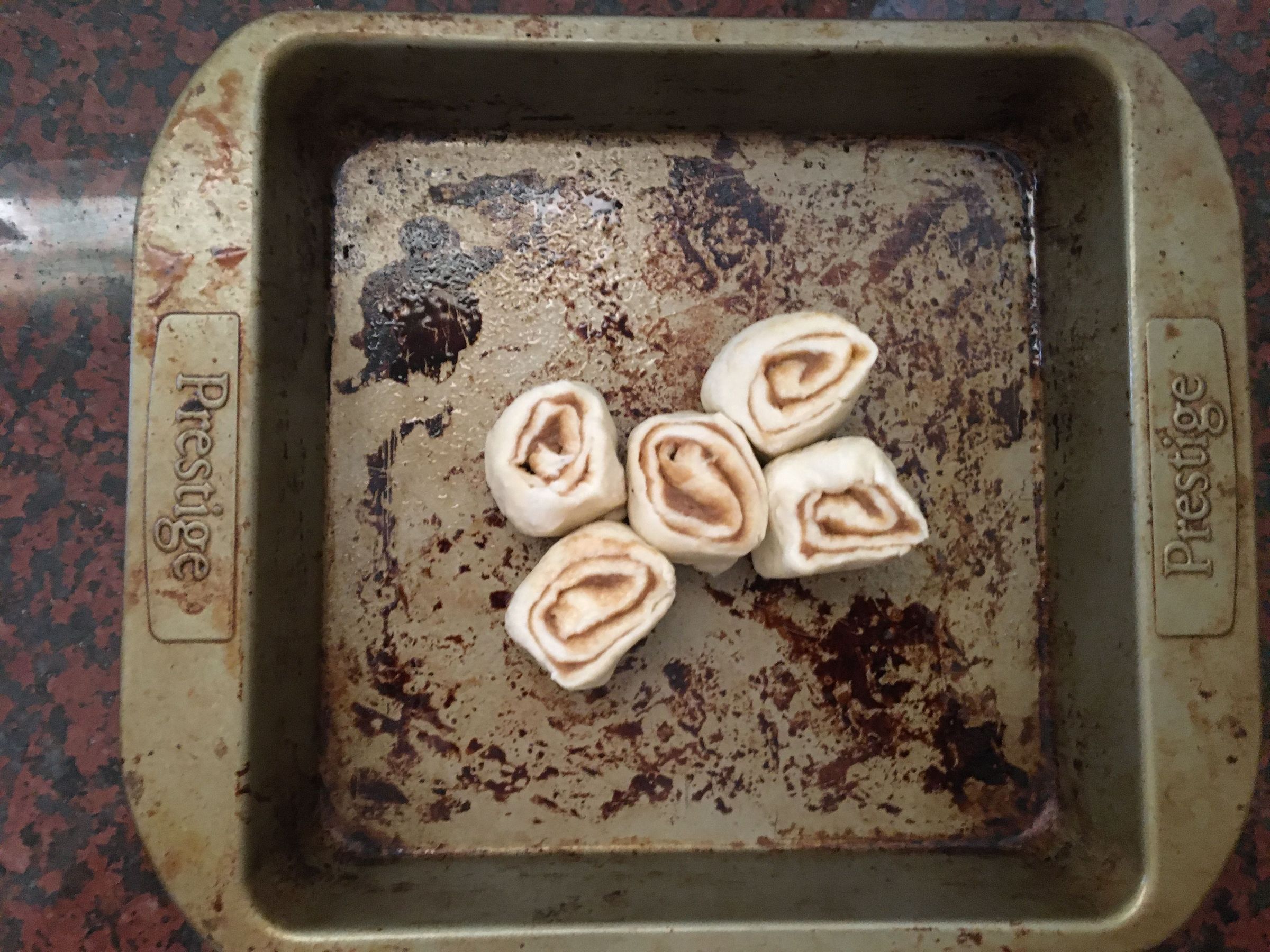 Mini Butterscotch Scrolls : 15 Steps - Instructables