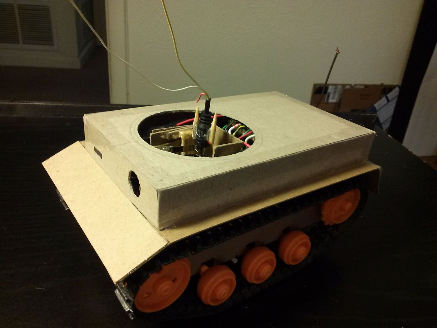 RC Car to RC Tank Conversion With Arduino : 10 Steps (with Pictures ...