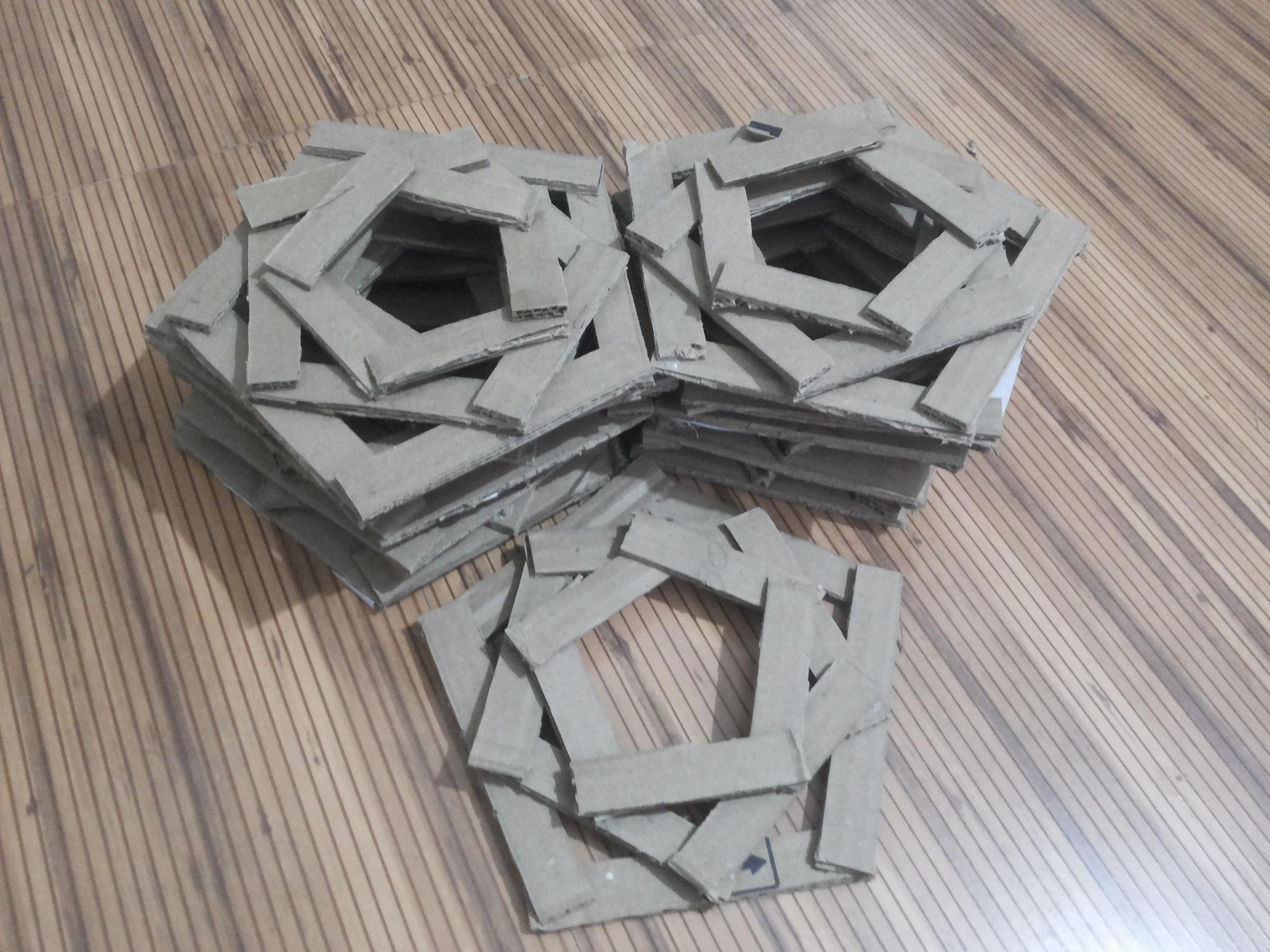 Cardboard Pentagon Table Lamp : 6 Steps (with Pictures) - Instructables