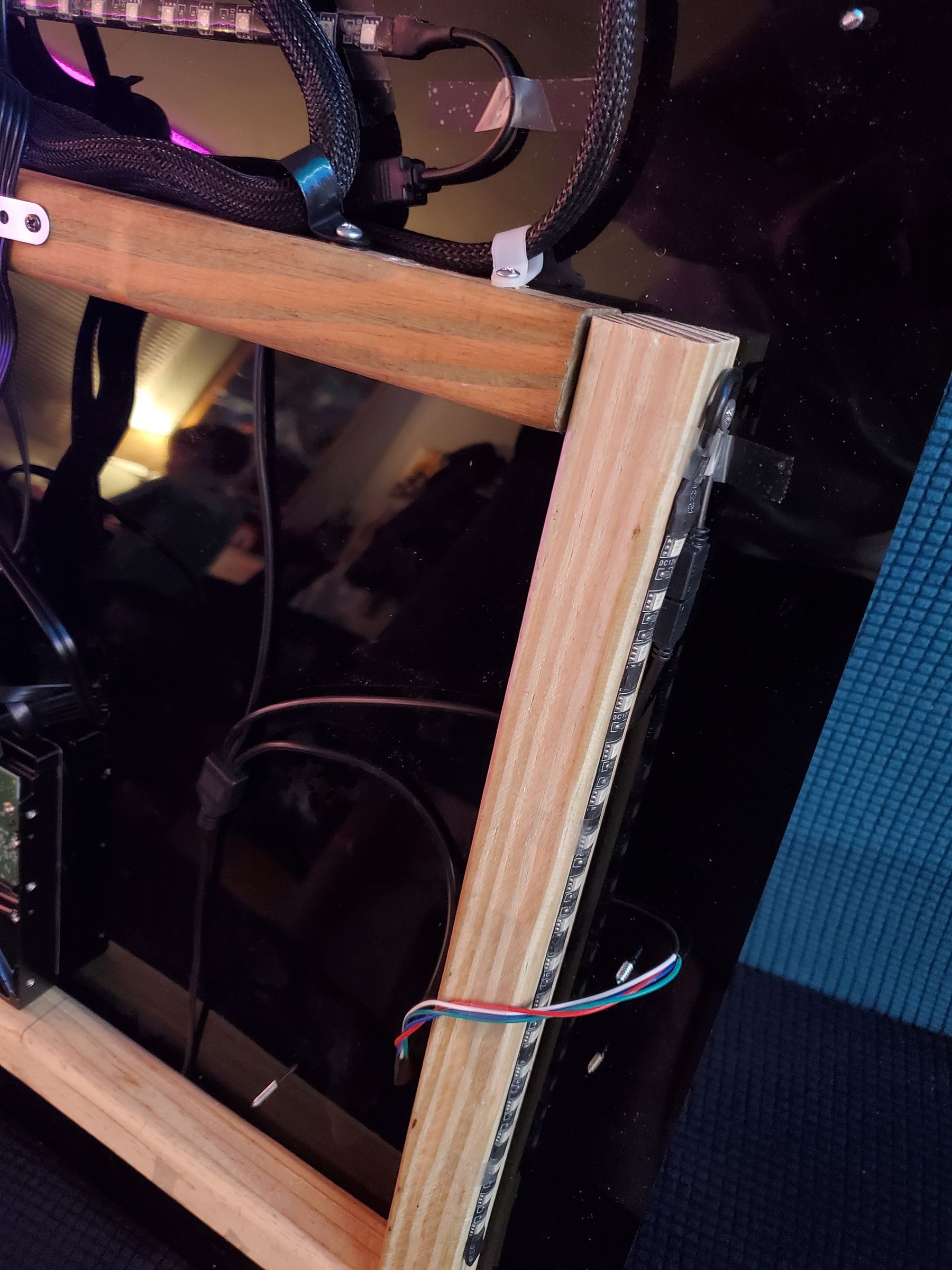 Quick and Easy Wall Mount PCs : 8 Steps - Instructables