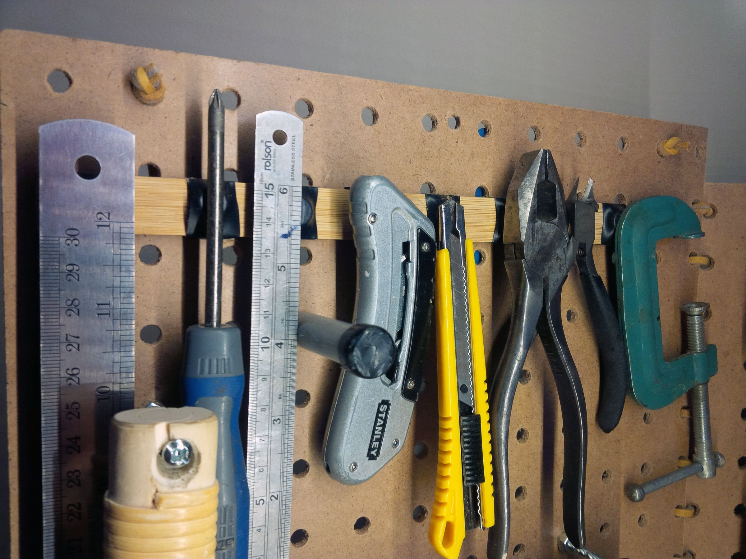 Portable Pegboard Workstation : 10 Steps (with Pictures) - Instructables