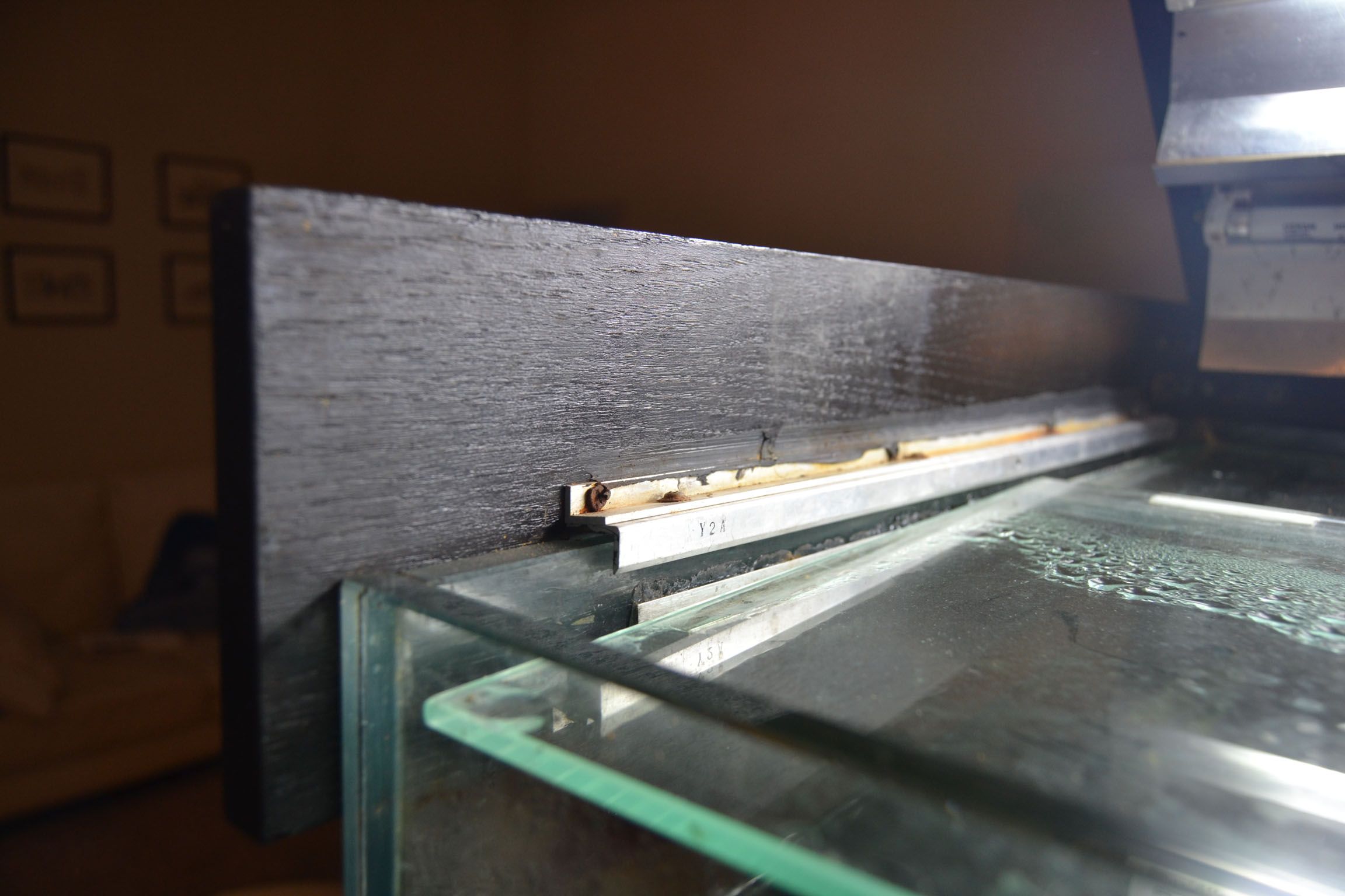Build an Aquarium That Looks Good on Any Living Room : 24 Steps (with ...