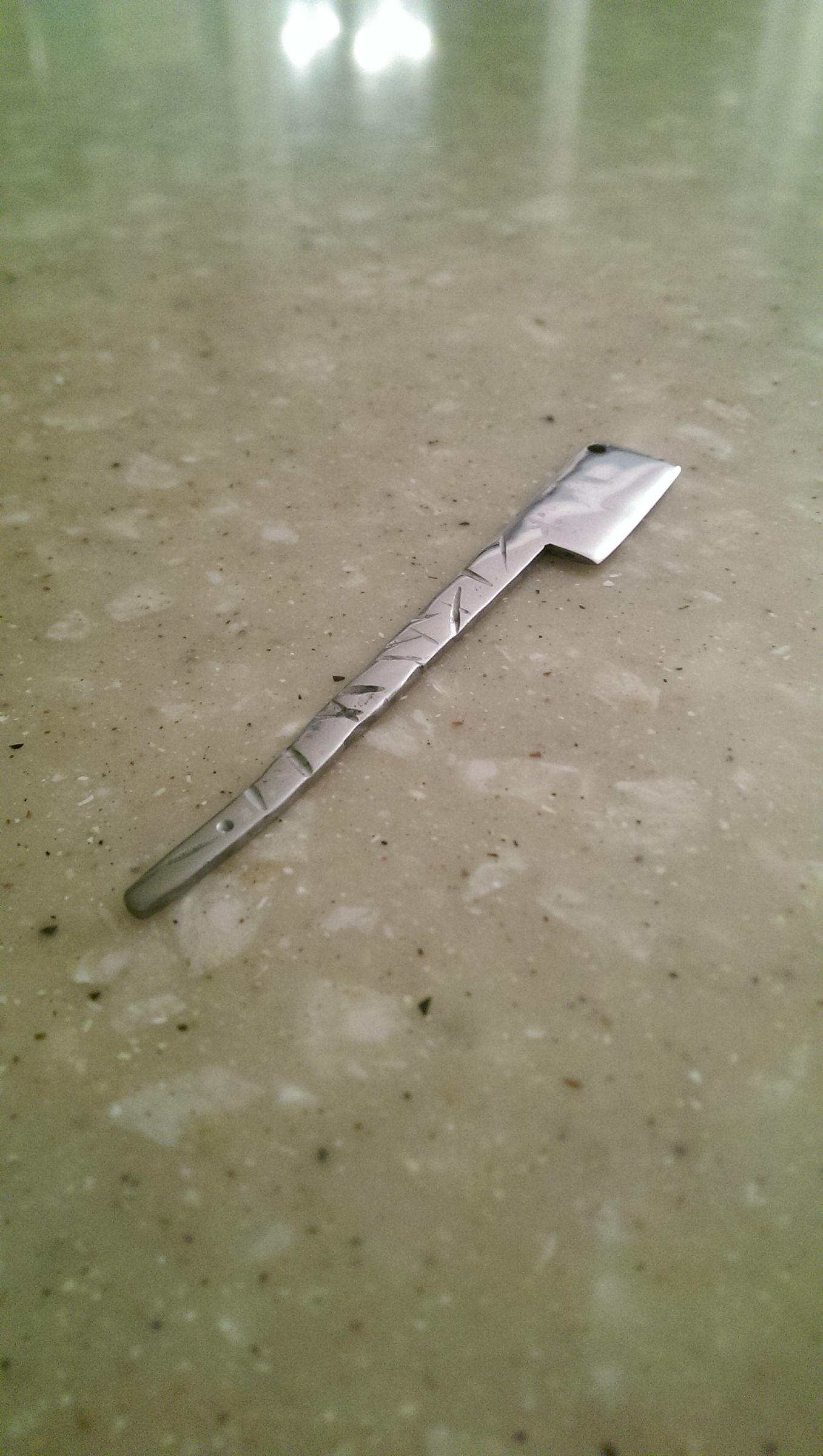 Fixed Blade Razor/Hobby Knife : 8 Steps (with Pictures) - Instructables