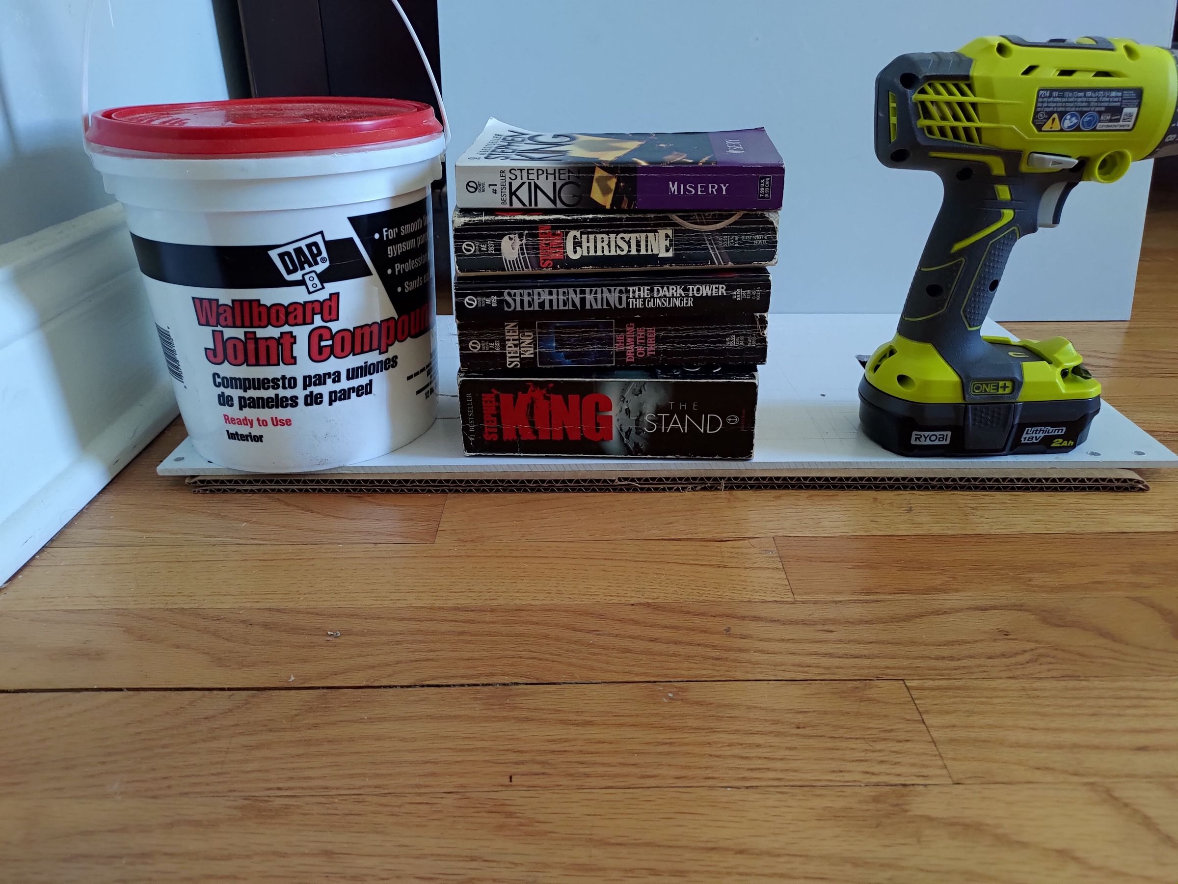 Super-Sturdy Cardboard Shelving : 5 Steps - Instructables