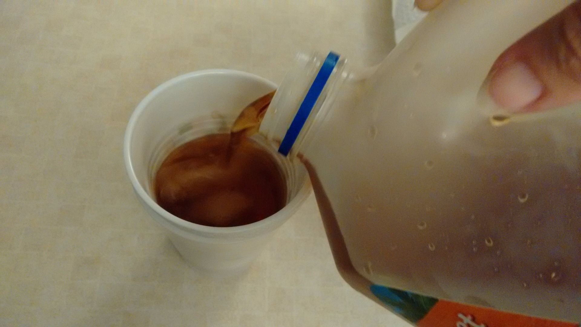 InstaCool Cup: DIY Insulated Plastic Cup : 9 Steps (with Pictures ...