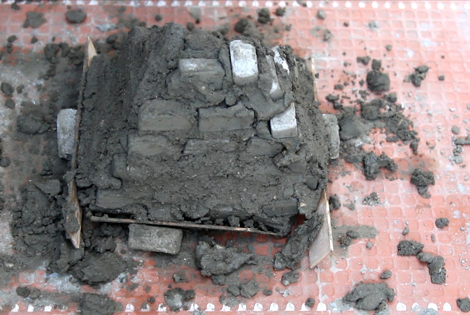 How to Make a Concrete Pyramid "GIZA" : 24 Steps (with Pictures ...