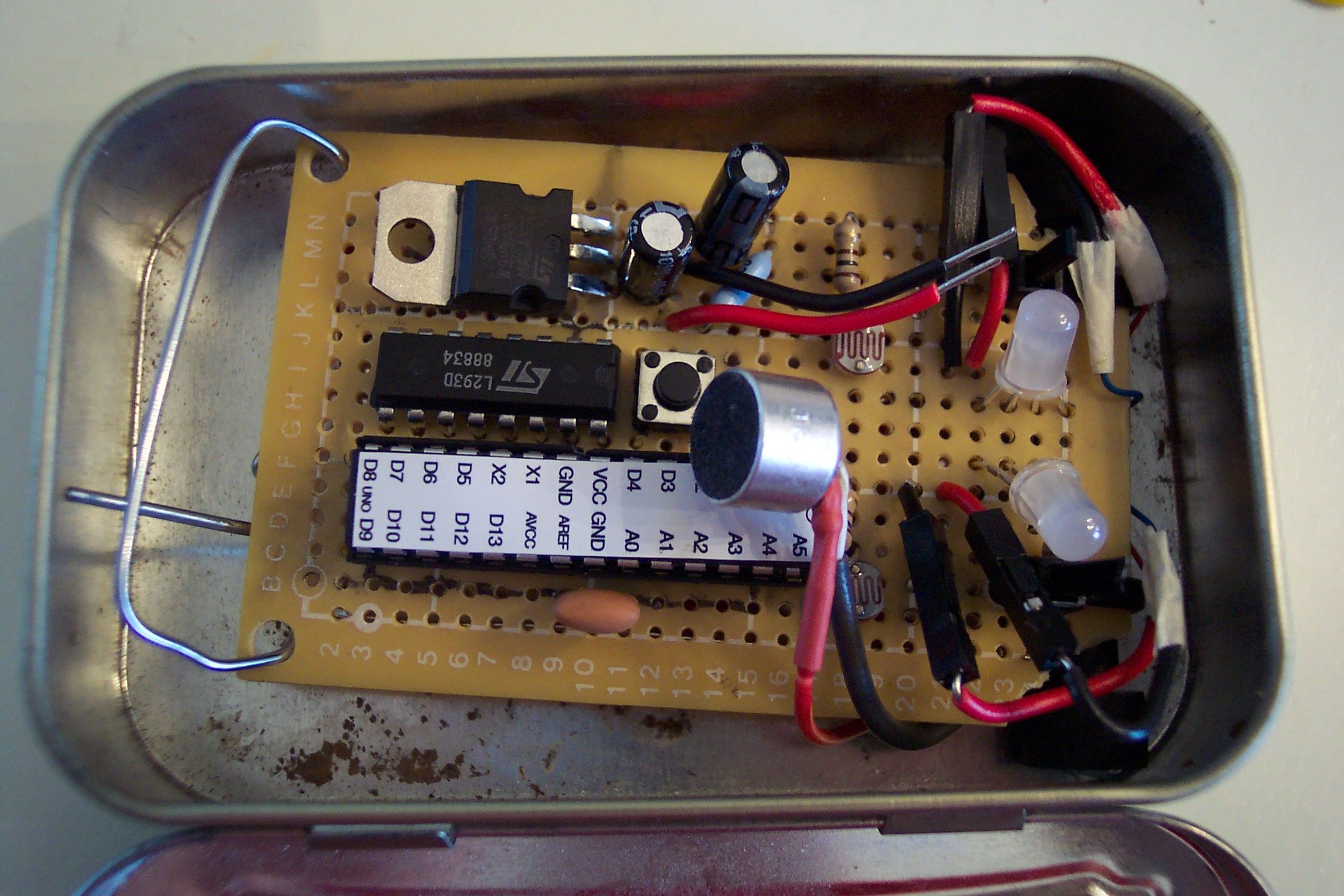 Tiny Altoid Tin Robot With Personality : 9 Steps (with Pictures ...