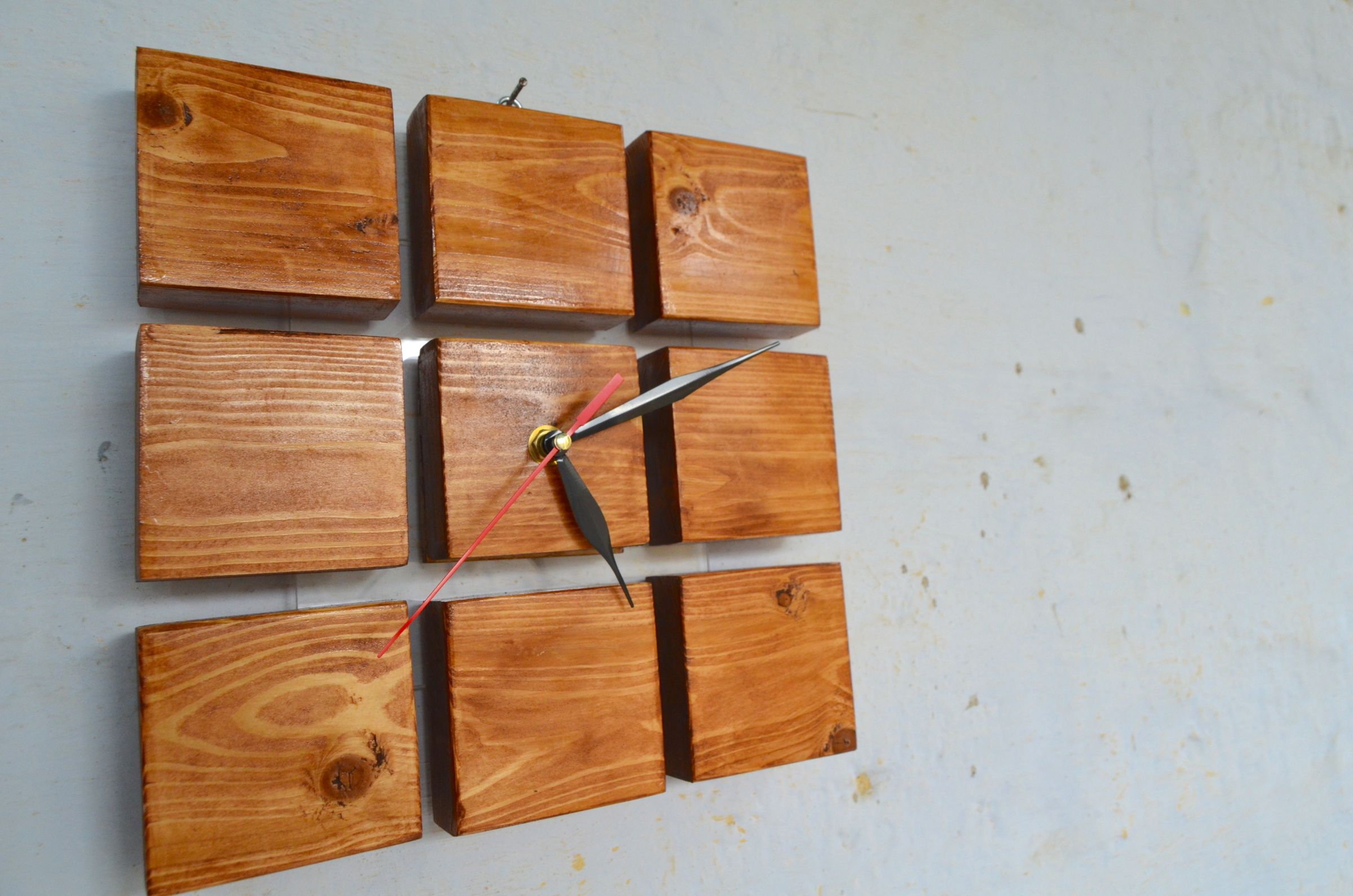 The Classic Wall Clock : 8 Steps (with Pictures) - Instructables
