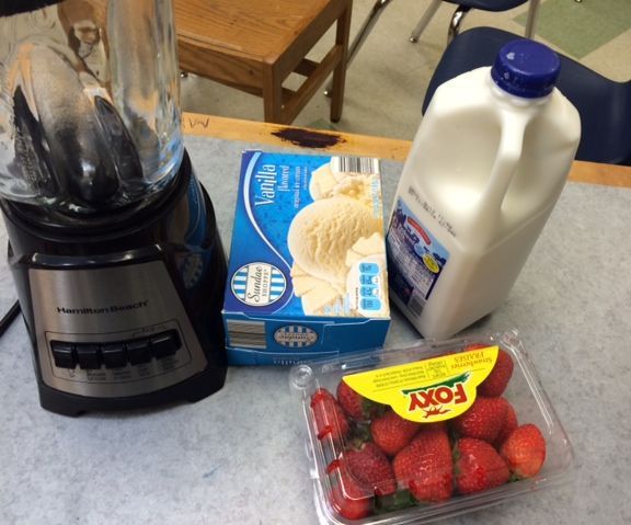 Strawberry Milkshake : 5 Steps - Instructables