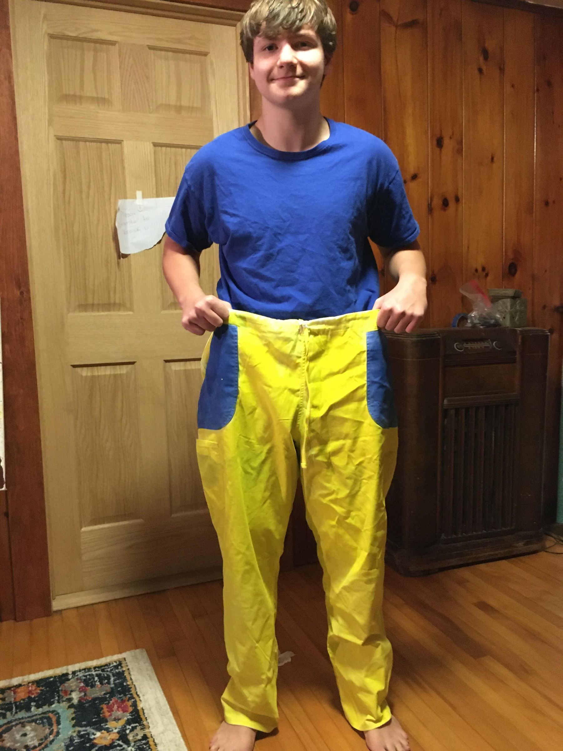 Fat Wolverine Costume- With Retractable Claws : 5 Steps - Instructables