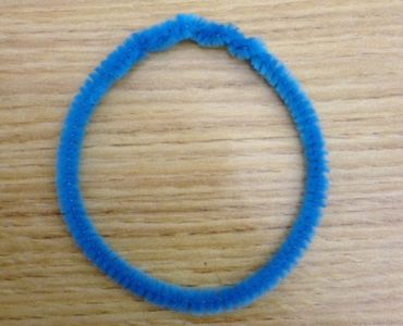 Create a Peace Sign From Pipe Cleaner! : 12 Steps - Instructables
