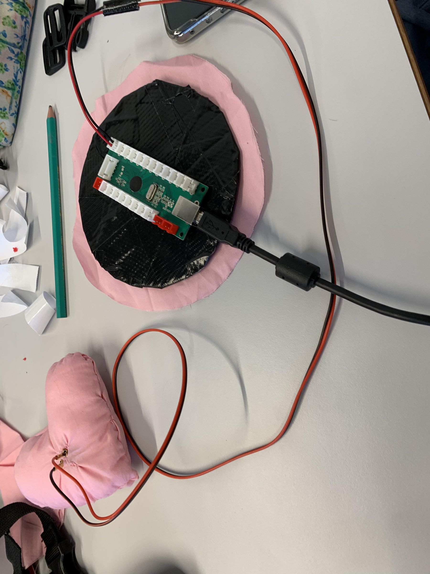 DIY Belt Cow Themed Controller for Attackof the Bric-a-Brac : 7 Steps ...