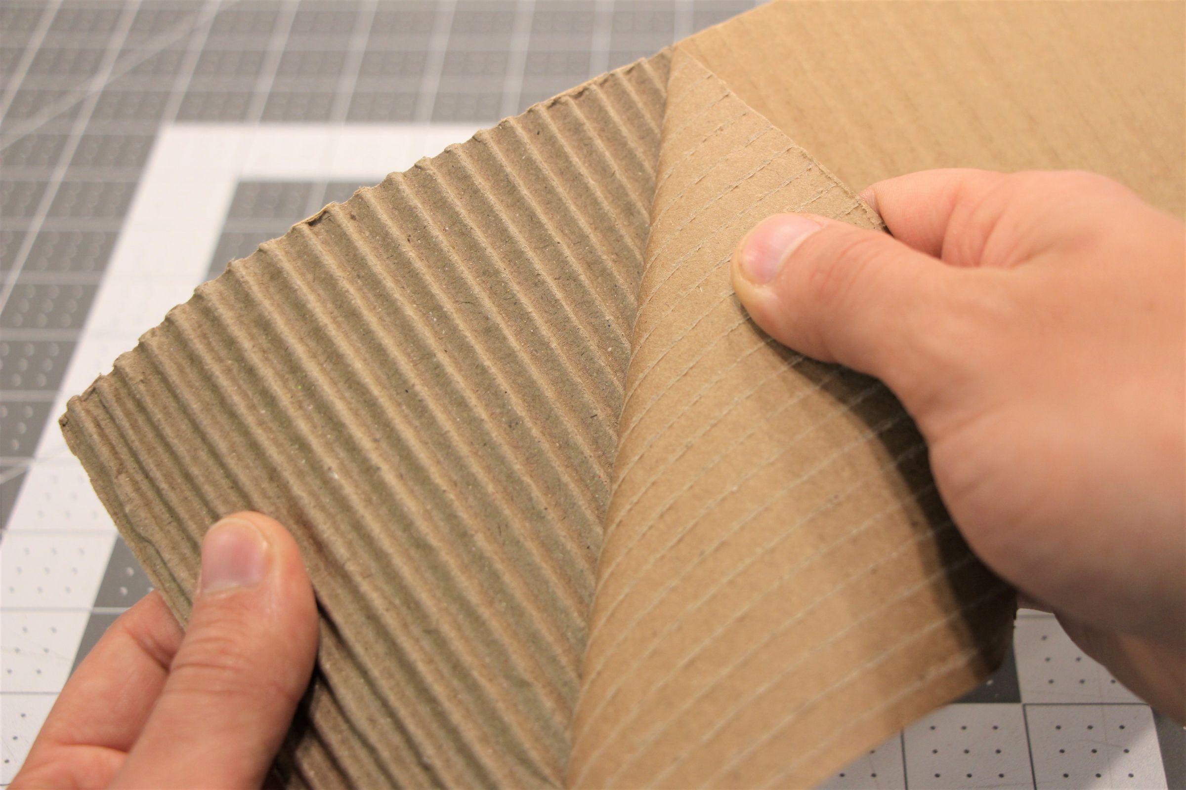 Corrugated Cardboard Pencil Organizer : 8 Steps - Instructables