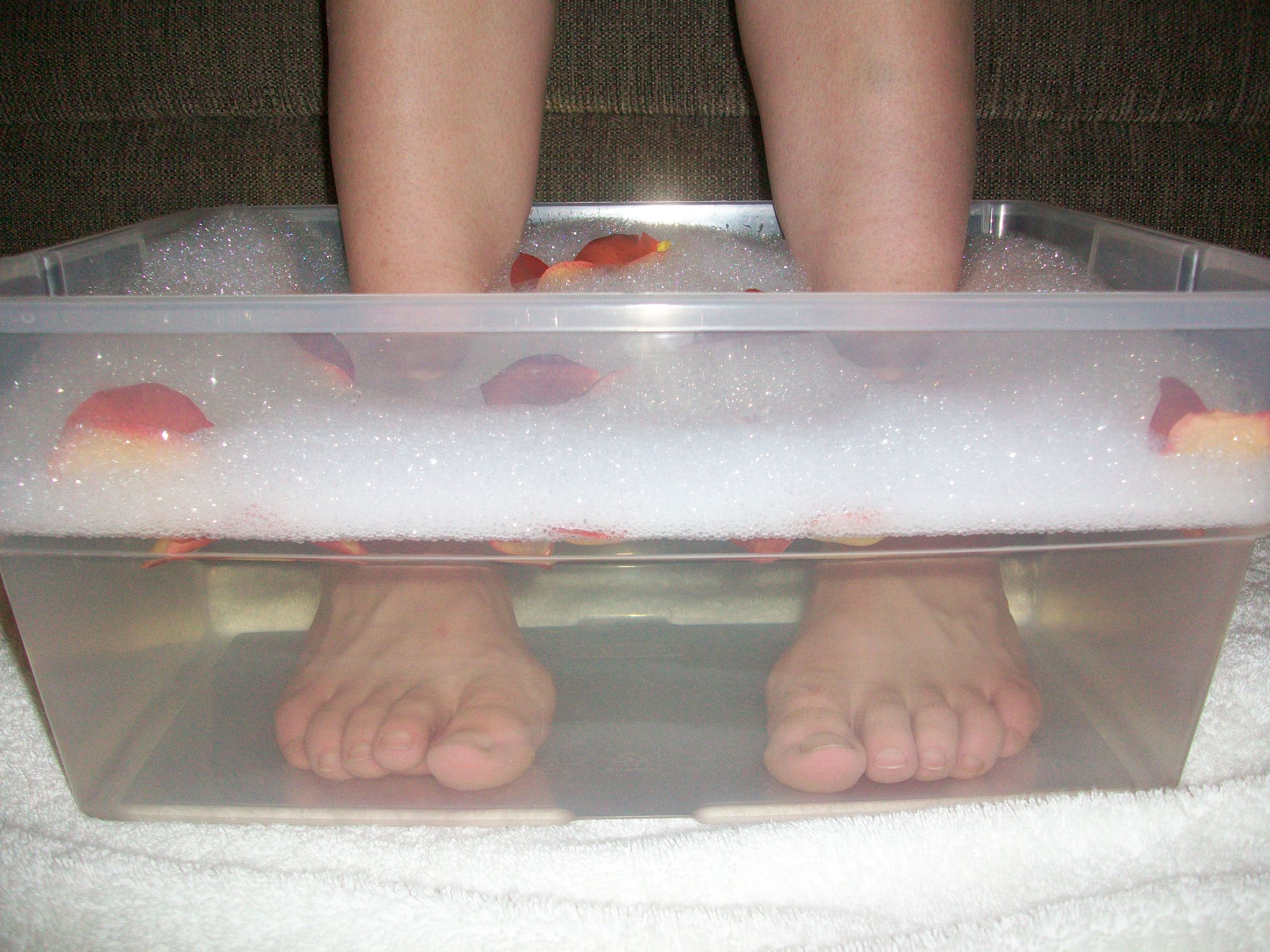 DIY Pedicure : 8 Steps (with Pictures) - Instructables