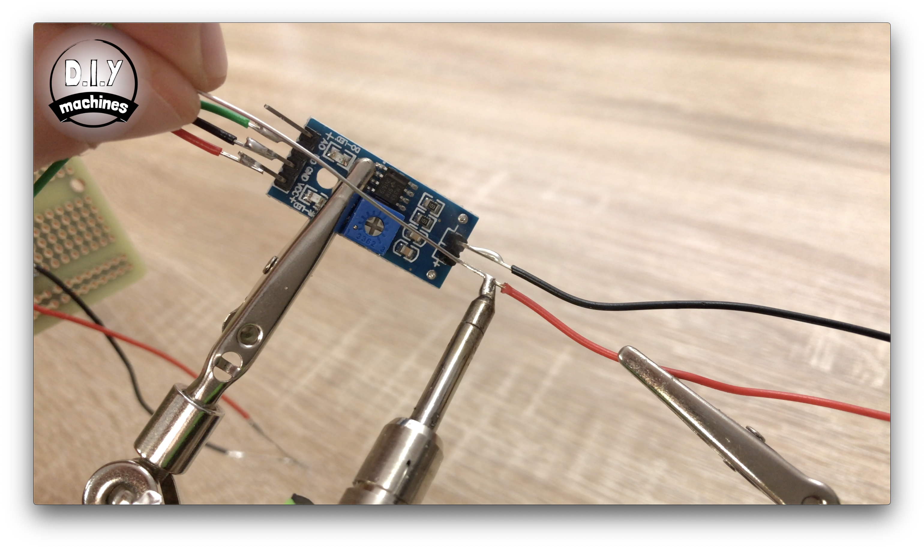 Automatic Smart Plant Pot - (DIY, 3D Printed, Arduino, Self Watering ...