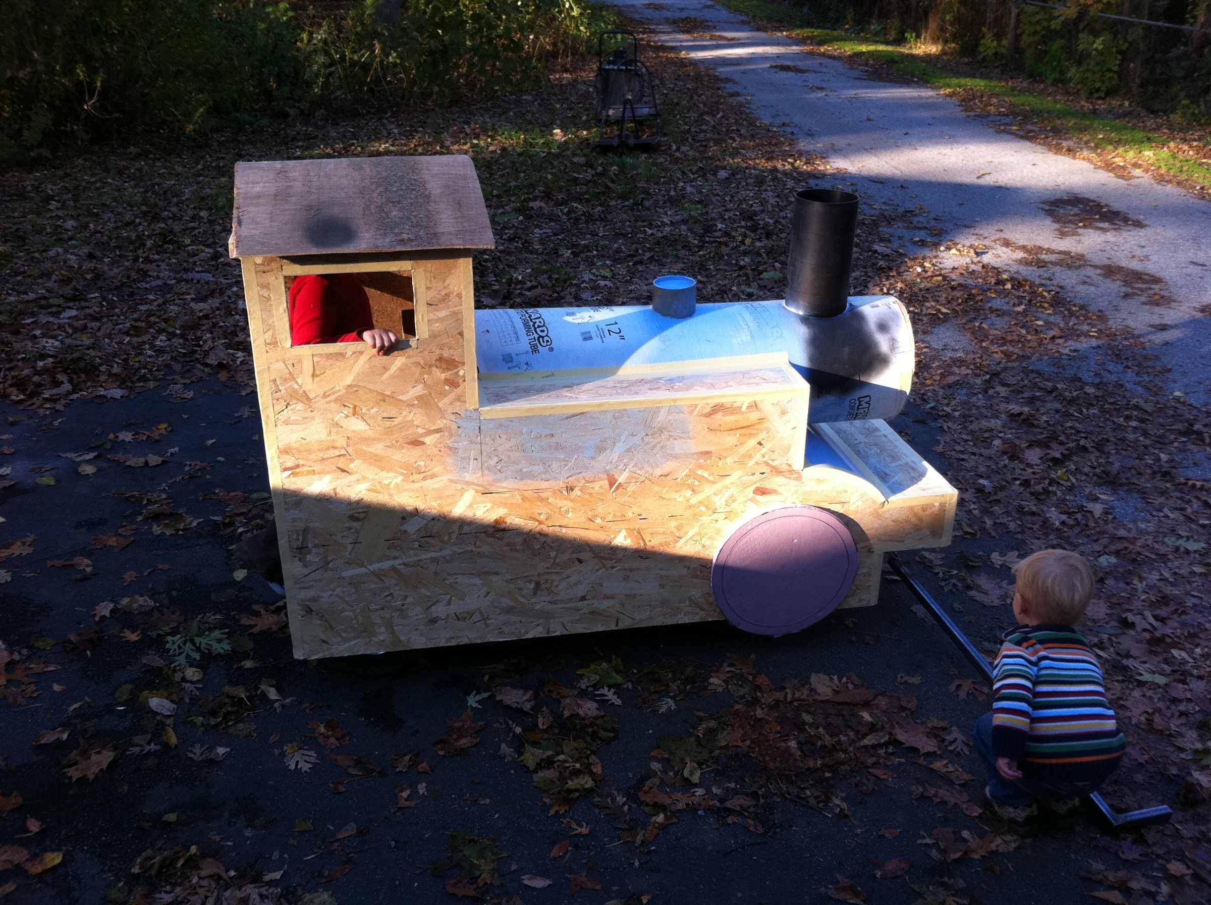 Thomas the Tank Engine Halloween : 4 Steps - Instructables
