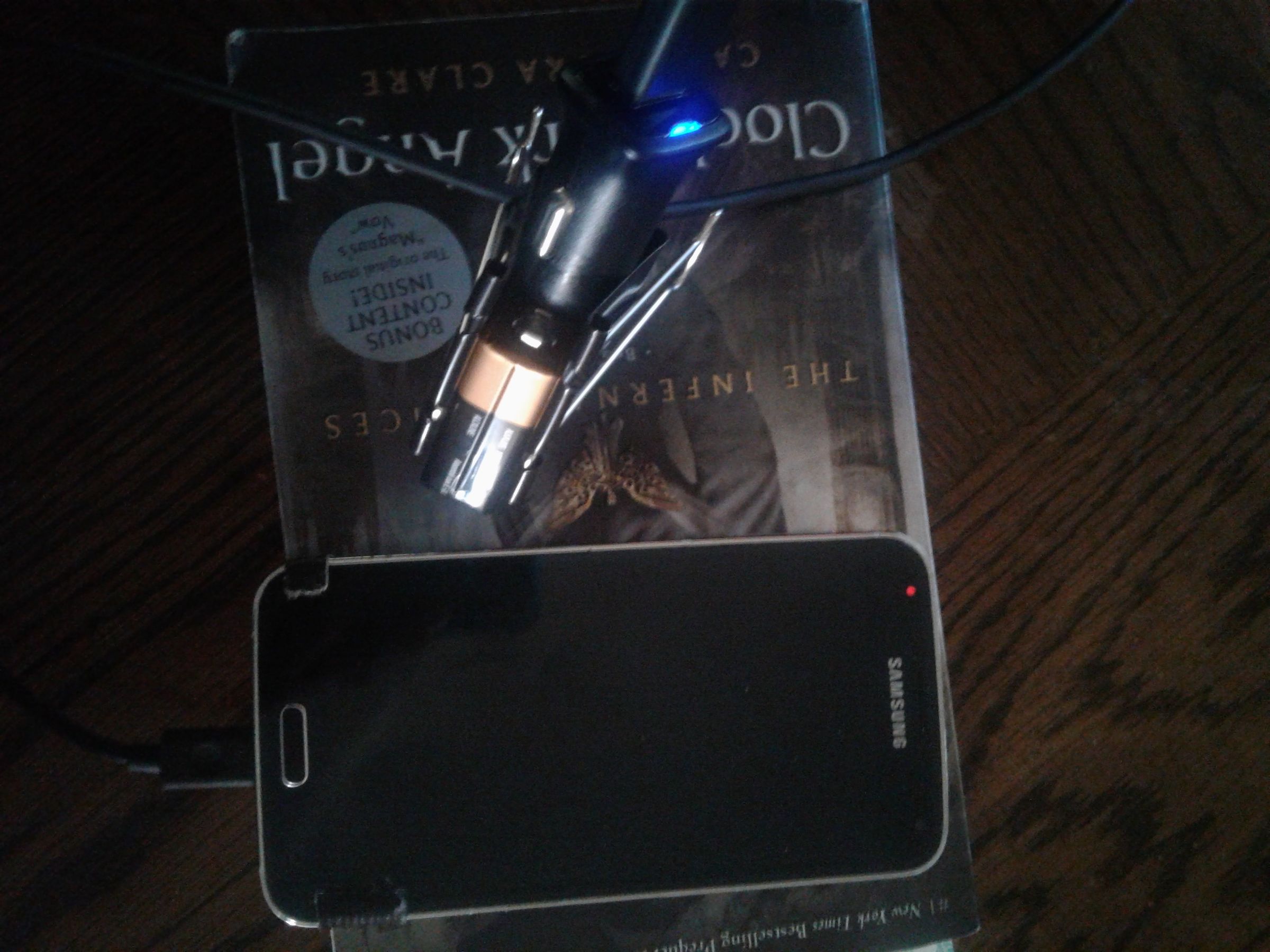 Easy DIY Portable Charger : 6 Steps - Instructables