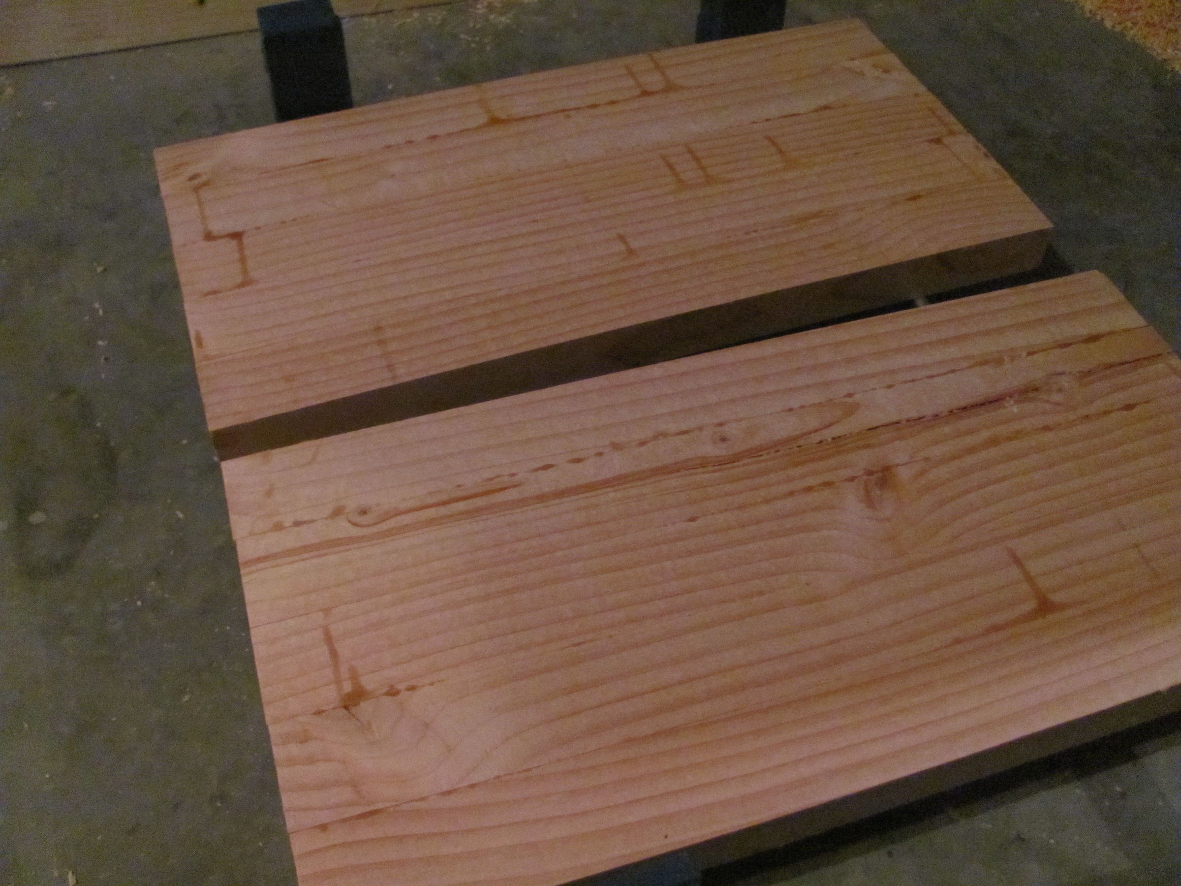 2x12 End Table With HDPE Knob : 12 Steps (with Pictures) - Instructables