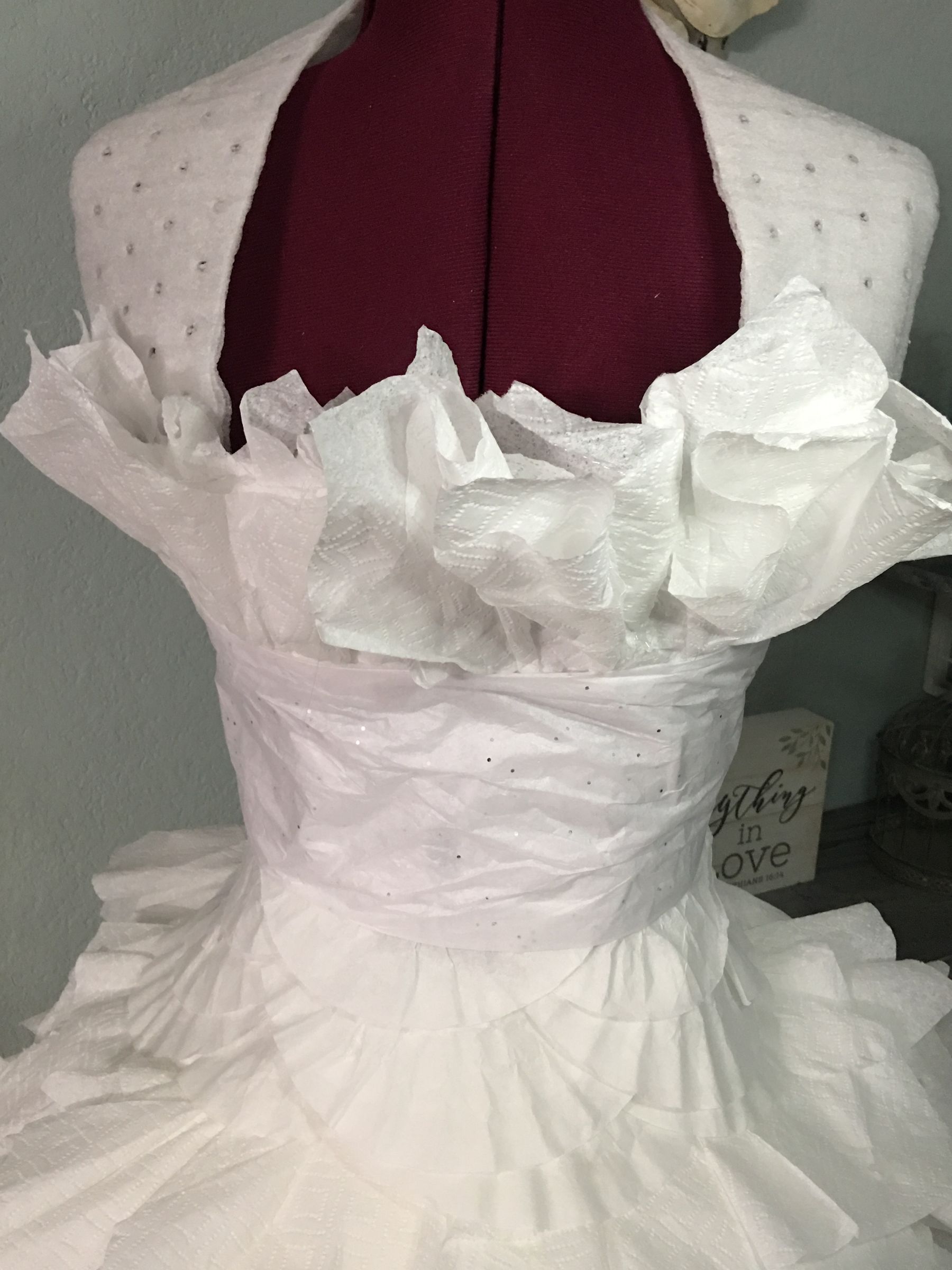 Winter Wonderland Tiered Paper Gown Dress : 21 Steps (with Pictures ...