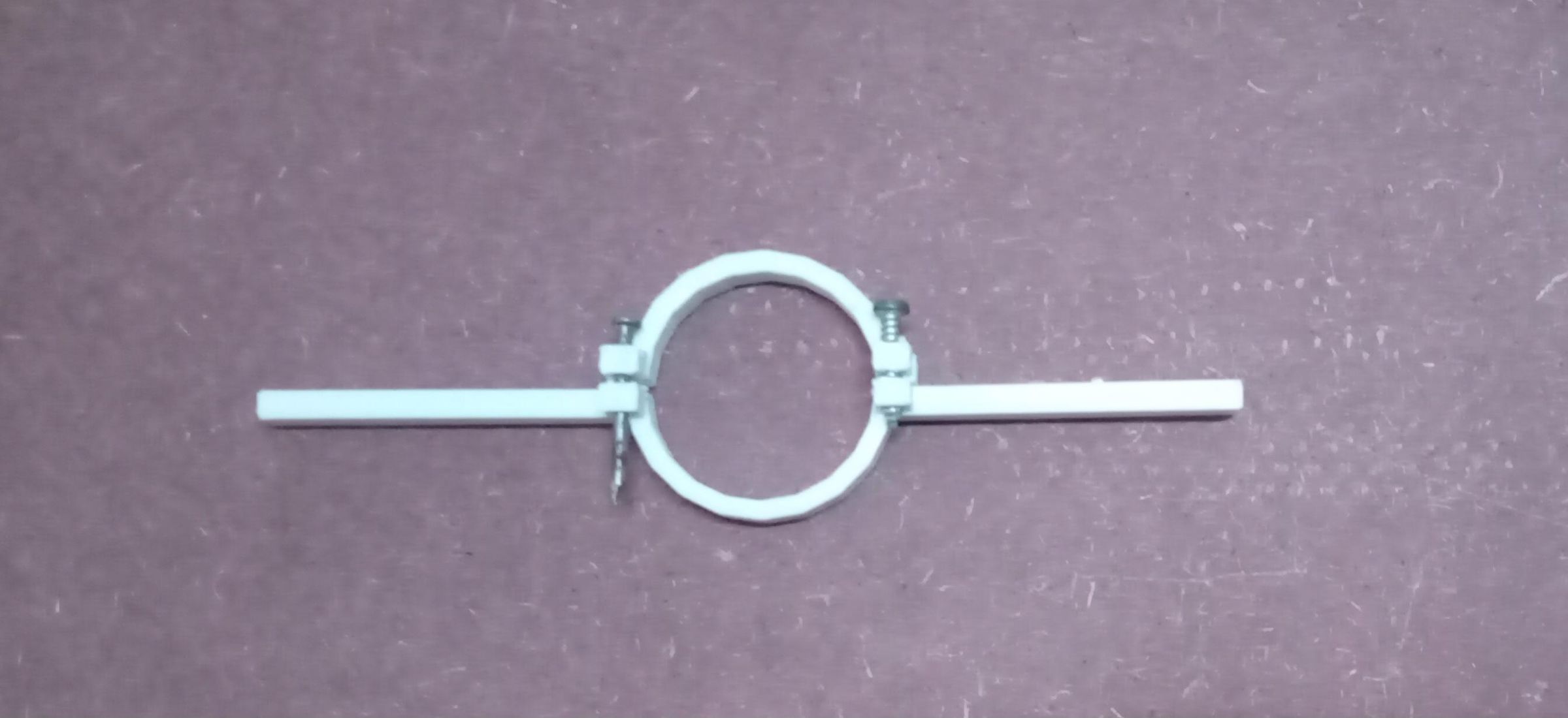 Adjustable Book Holder Controlled by Thumb : 8 Steps - Instructables