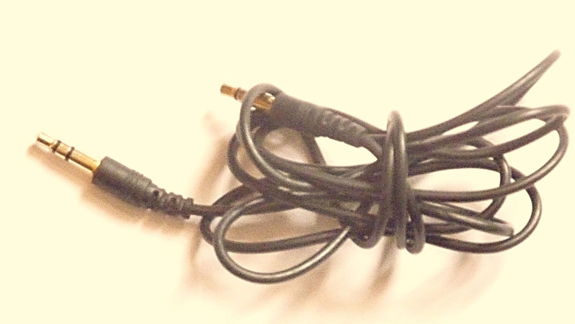 Electret Microphone Preamplifier : 7 Steps - Instructables