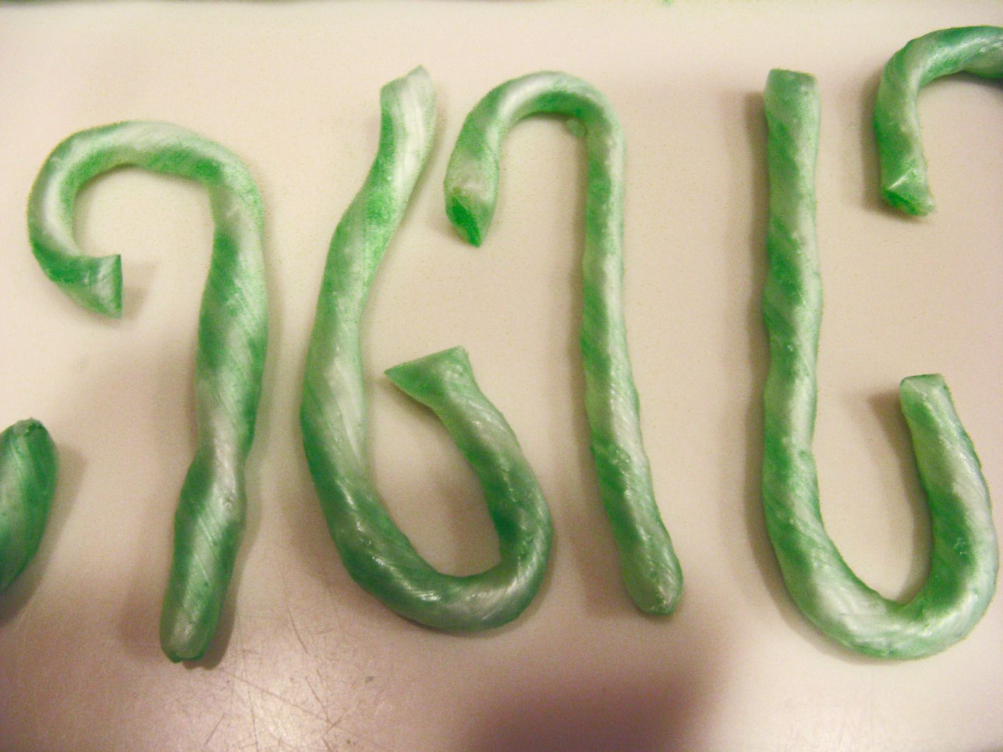 Homemade Candy Canes and Hard Candies From Scratch : 6 Steps (with ...