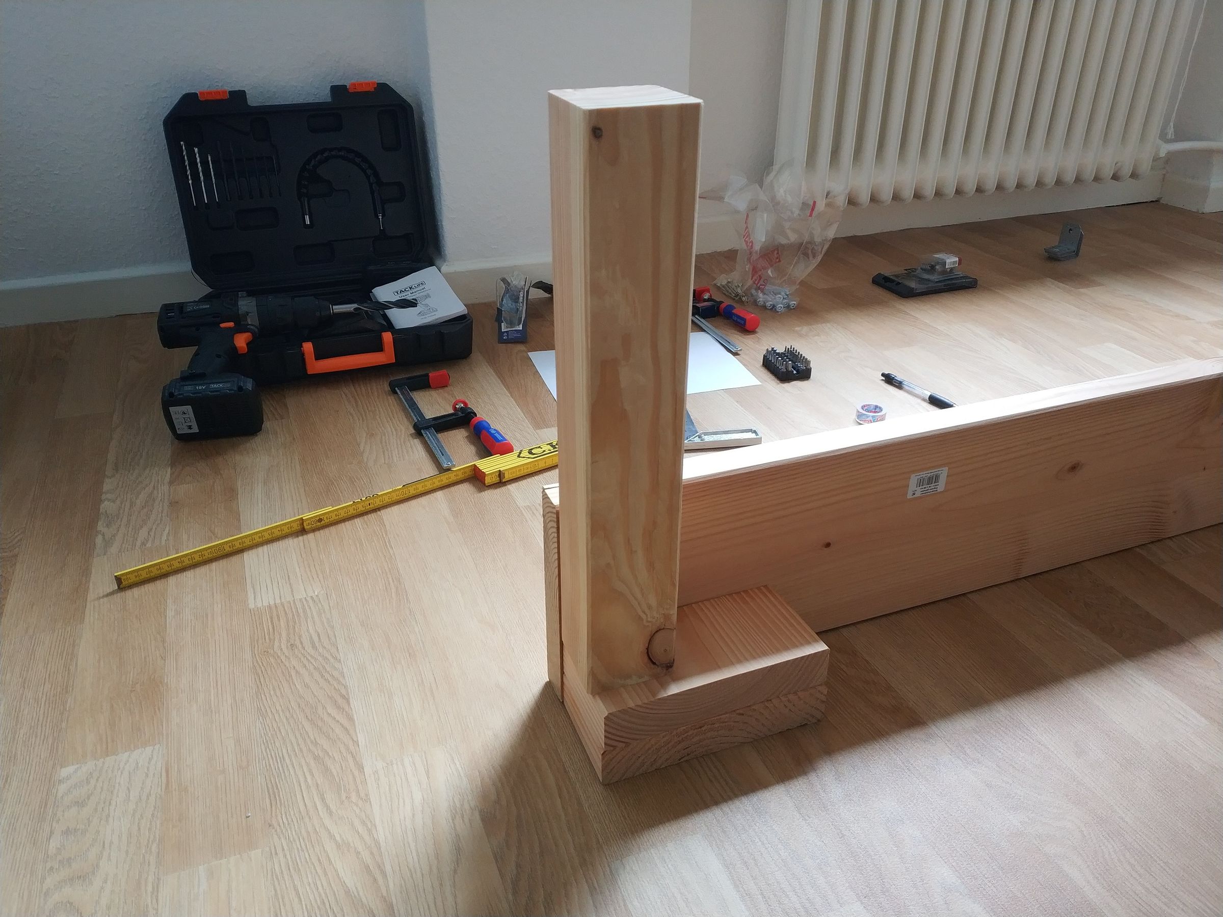 Robust and Inexpensive Bed Frame : 7 Steps (with Pictures) - Instructables