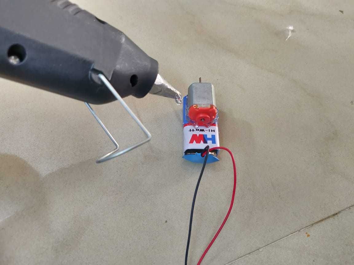 Vibration Robot : 4 Steps - Instructables