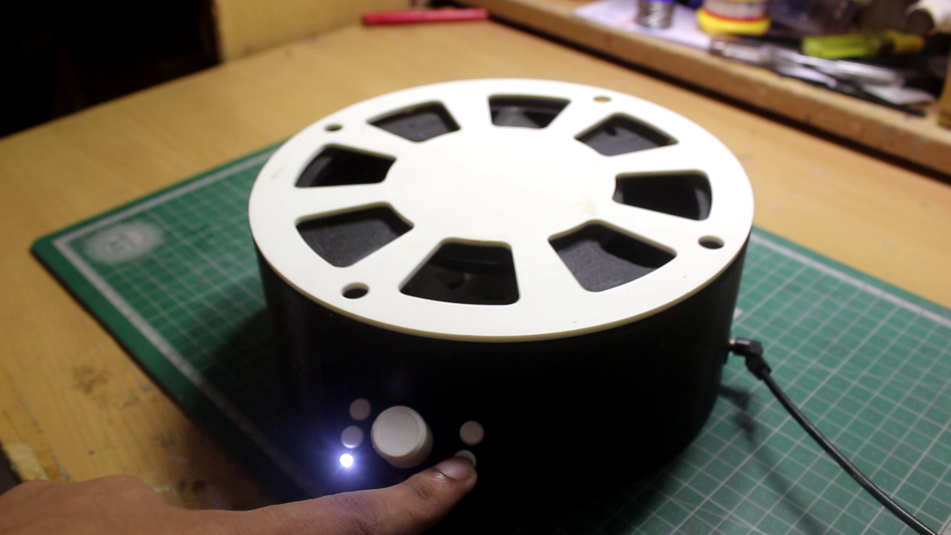 Electronic Turntable With Perfectly Over Engineered Design : 26 Steps ...