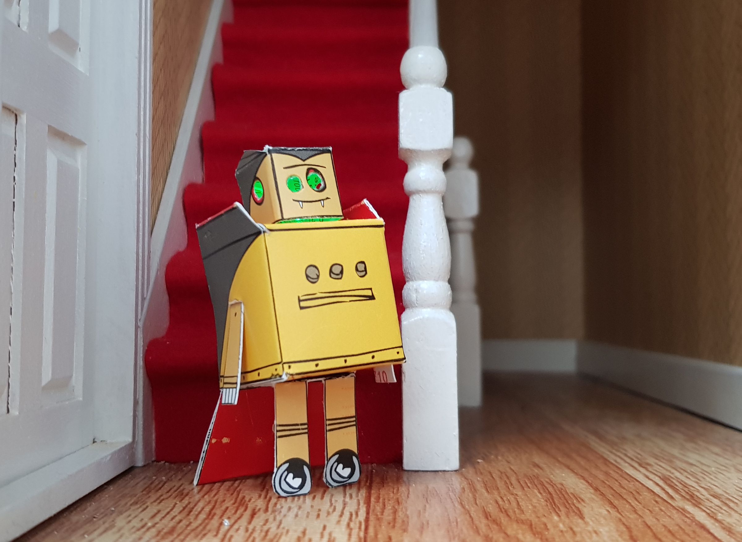 Make Your Vampire Robot Glow! : 5 Steps (with Pictures) - Instructables