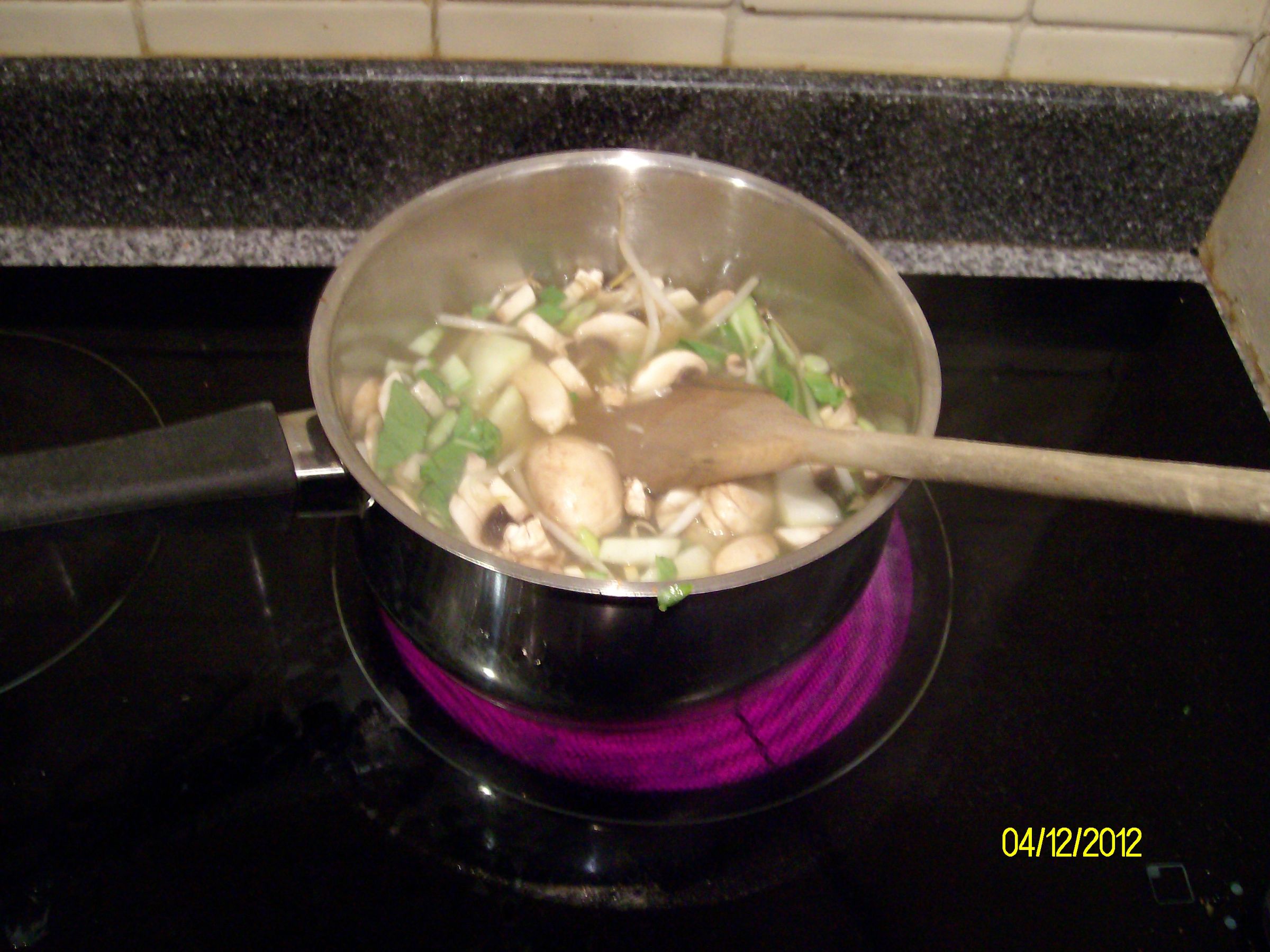 Pimp My Soup! Adaptable Chinese Style Soup Base : 3 Steps (with ...